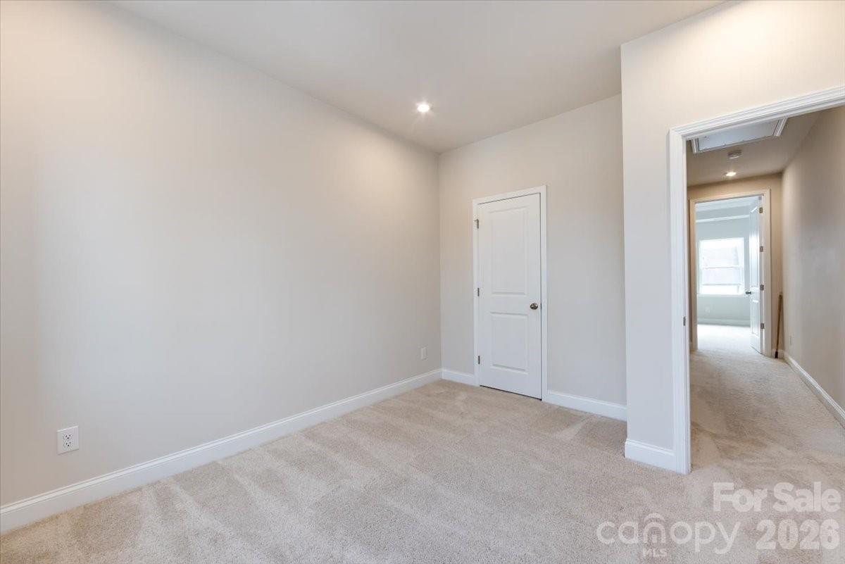 Photo 32 of 909 Archway Lane, Charlotte, NC