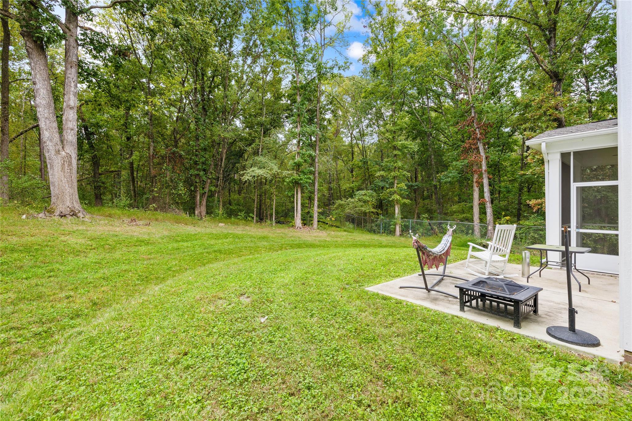 Home for sale at 1727 grace Lane, Charlotte, NC — photo 42 of 47
