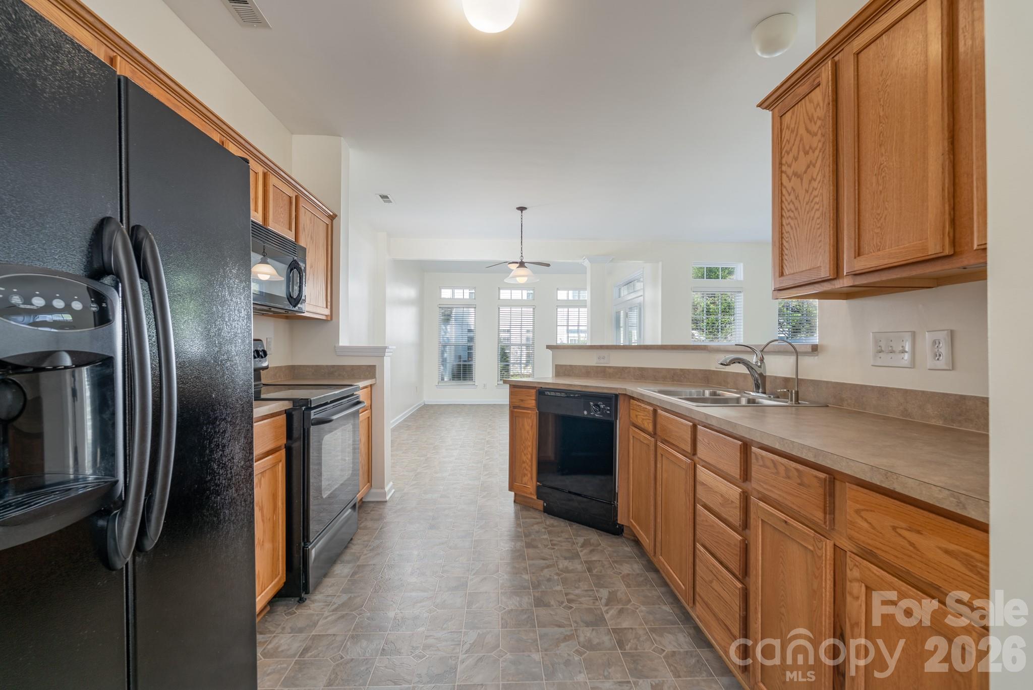 115 Autumn Falls Drive34, Lake Wylie, SC - photo 18 of 32