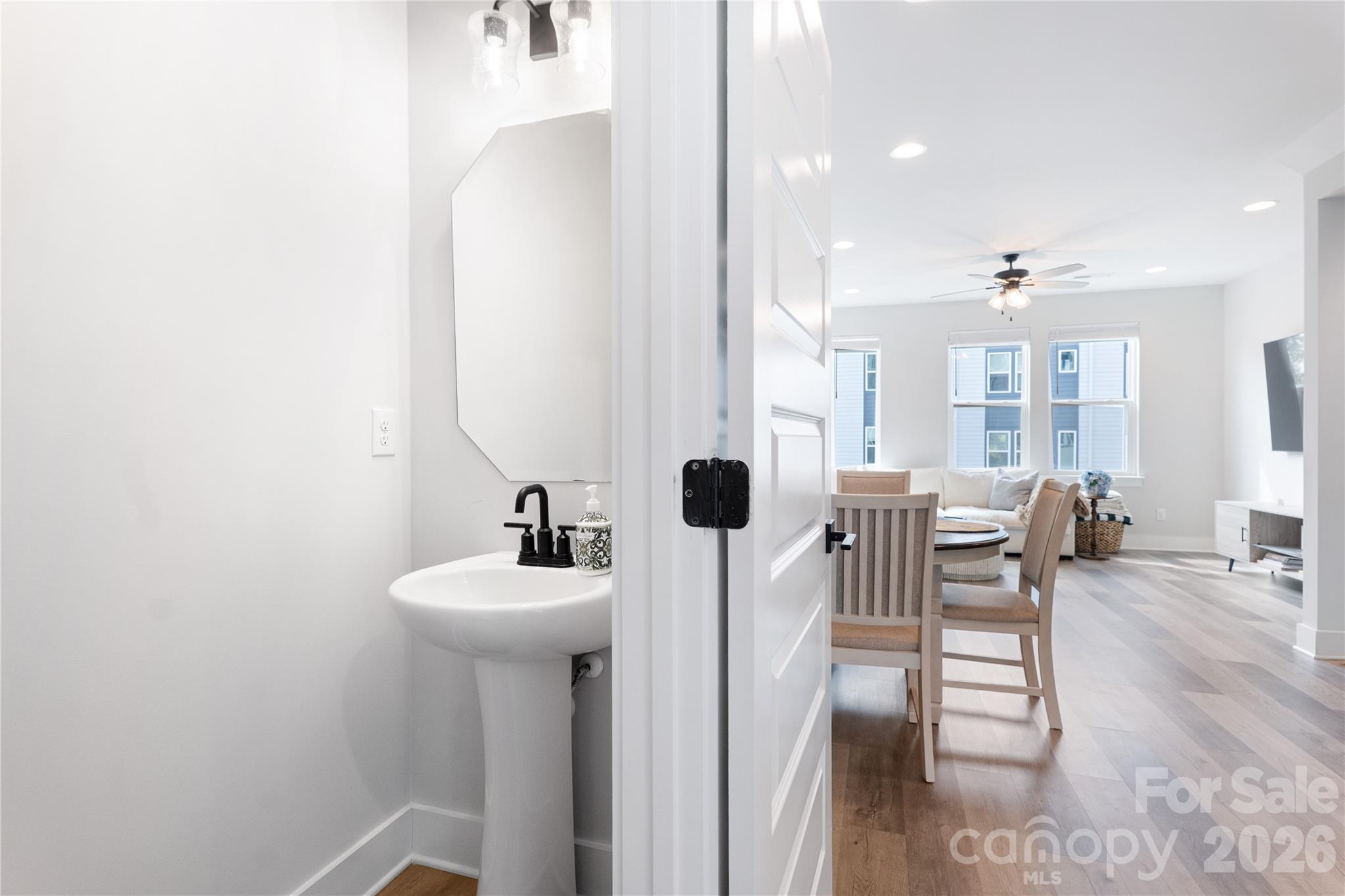 Photo 16 of 223 S Bruns Avenue, Charlotte, NC