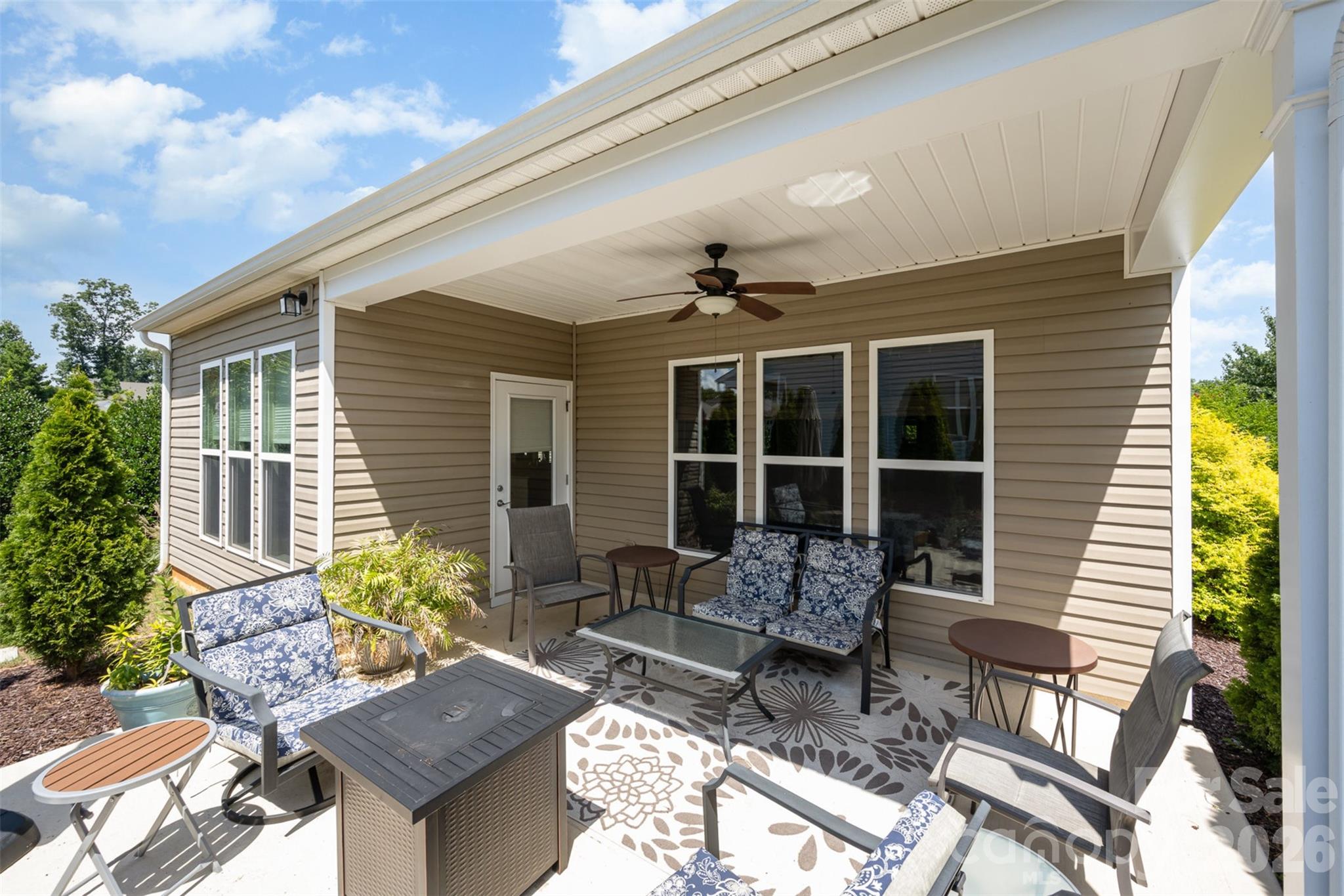 23023 Whimbrel Circle, Fort Mill, SC - photo 5 of 40