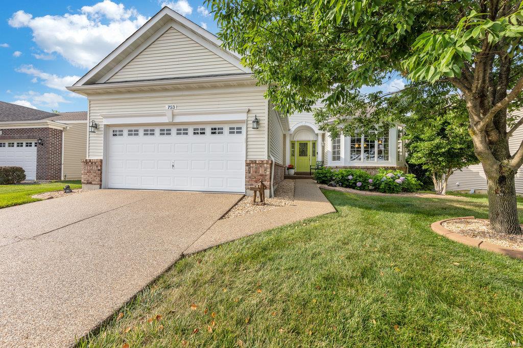 753 Ostrich Drive, Lake St Louis, MO 63367