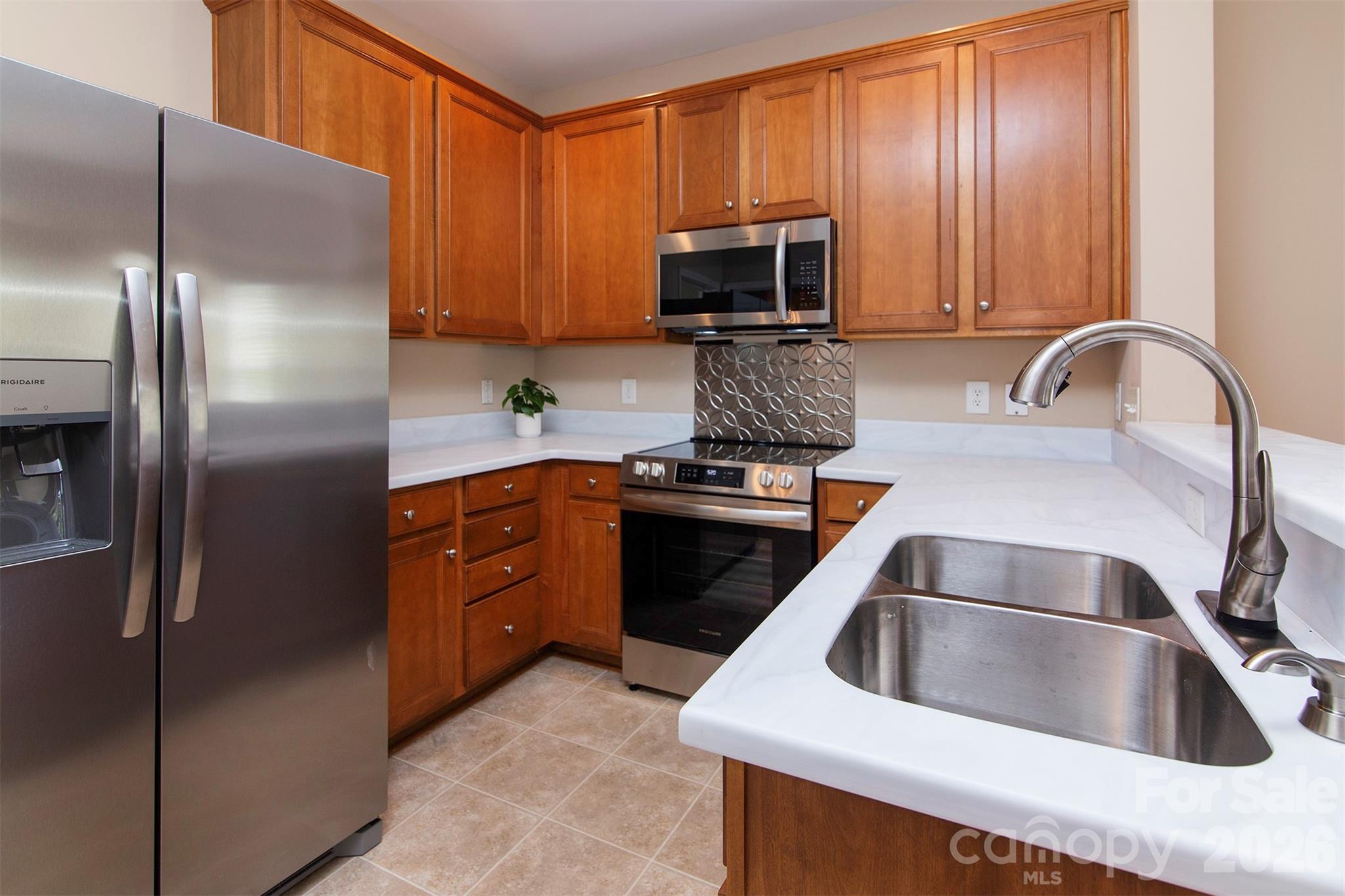 Photo 7 of 2721 Grain Mill Lane, Charlotte, NC