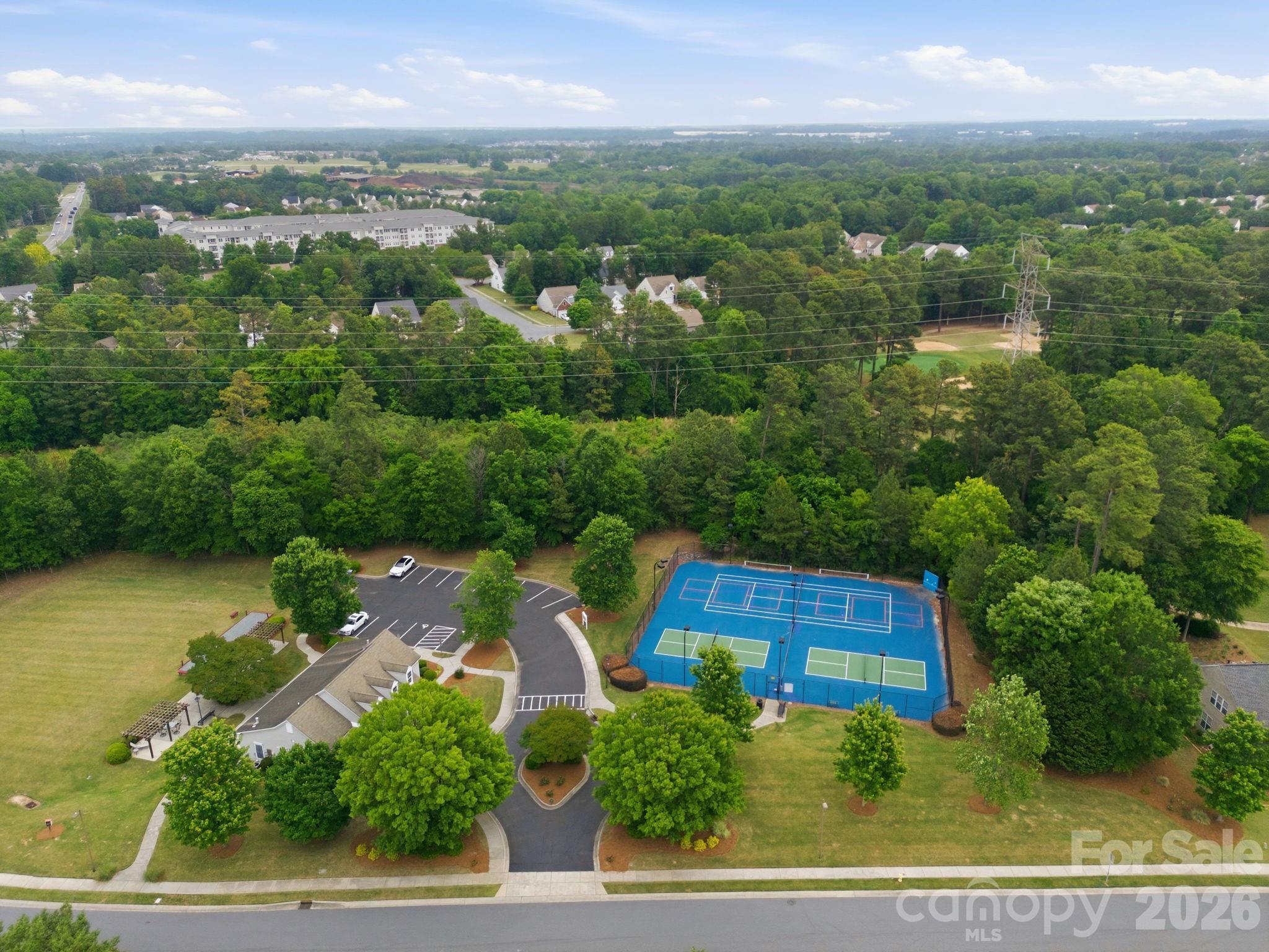 9510 Kestral Ridge Drive, Charlotte, NC - photo 37 of 47