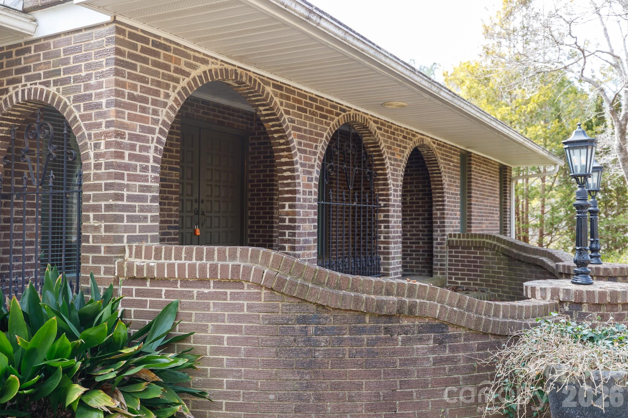 Photo 3 of 2025 Creekwood Drive, York, SC