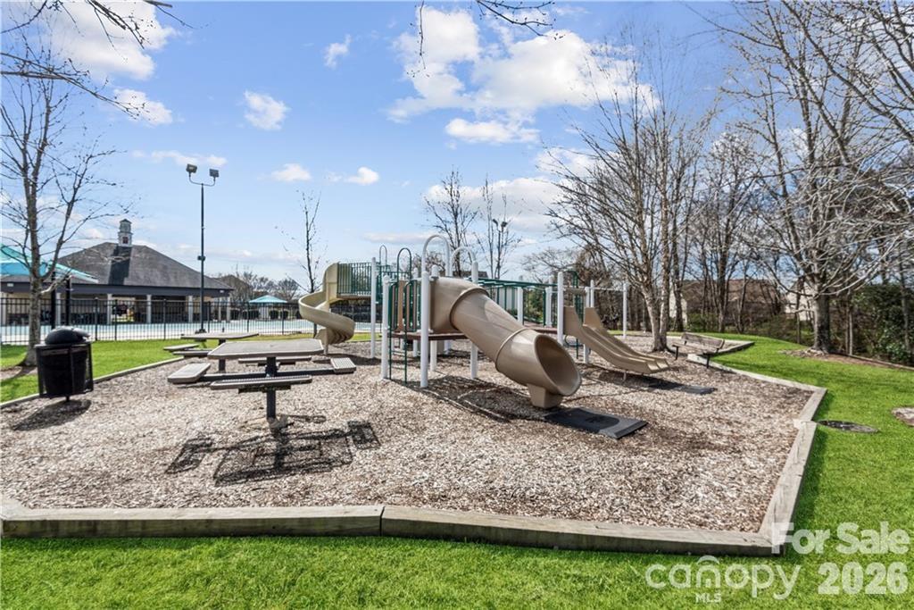 Photo 47 of 4313 Bubbling Brook Court, Charlotte, NC