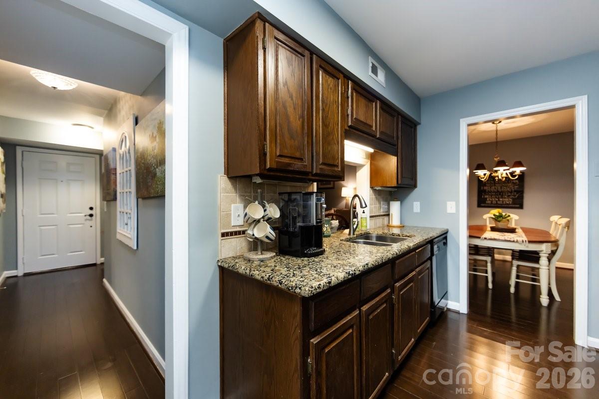 Photo 10 of 3929 Colony Crossing Drive, Charlotte, NC