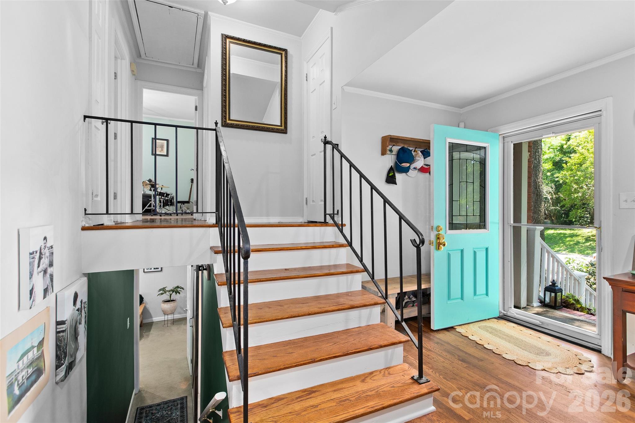 5015 Murrayhill Road, Charlotte, NC - photo 4 of 35