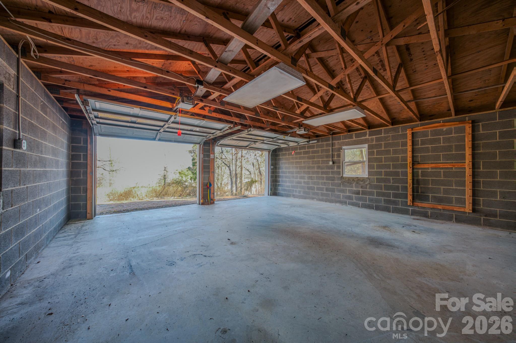 550 Saluda Street, Hendersonville, NC - photo 29 of 30