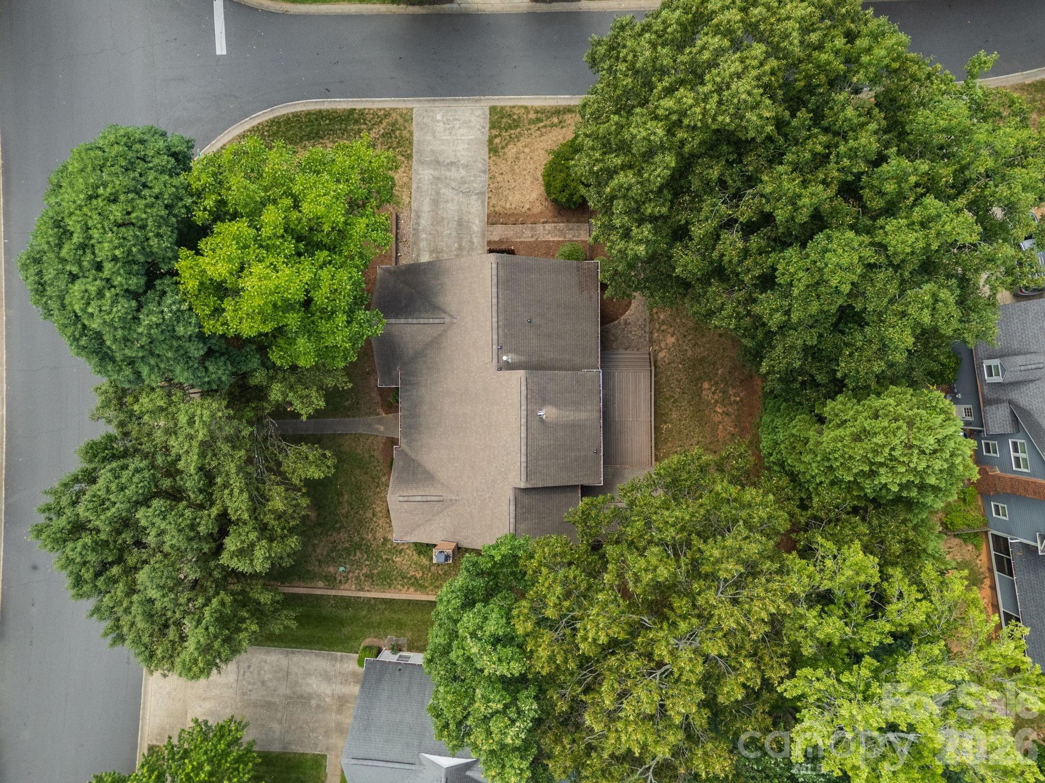 Home for sale at 6632 Elmstone Drive, Charlotte, NC — photo 32 of 38