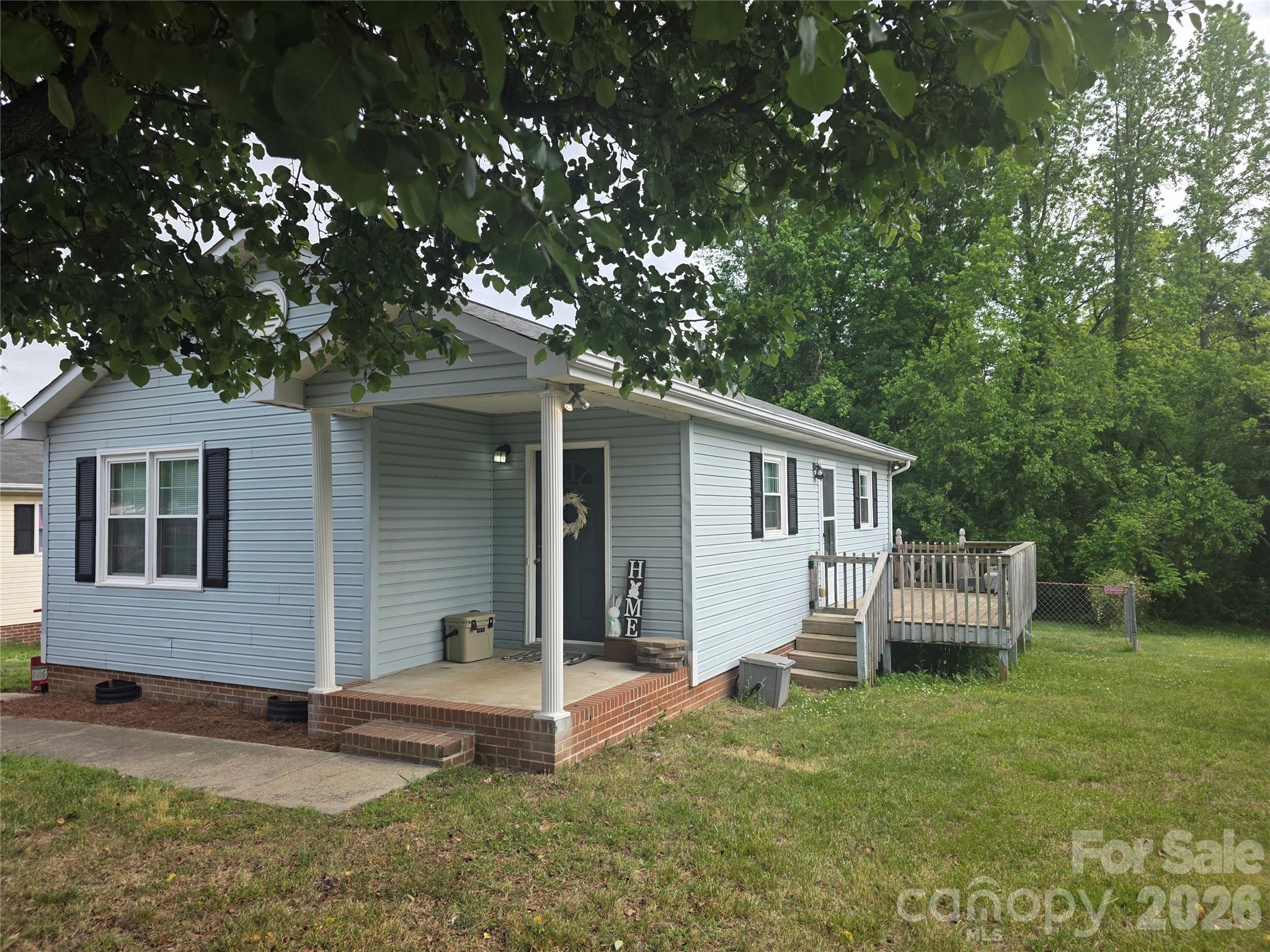 220 E Alabama Avenue, Bessemer City, NC