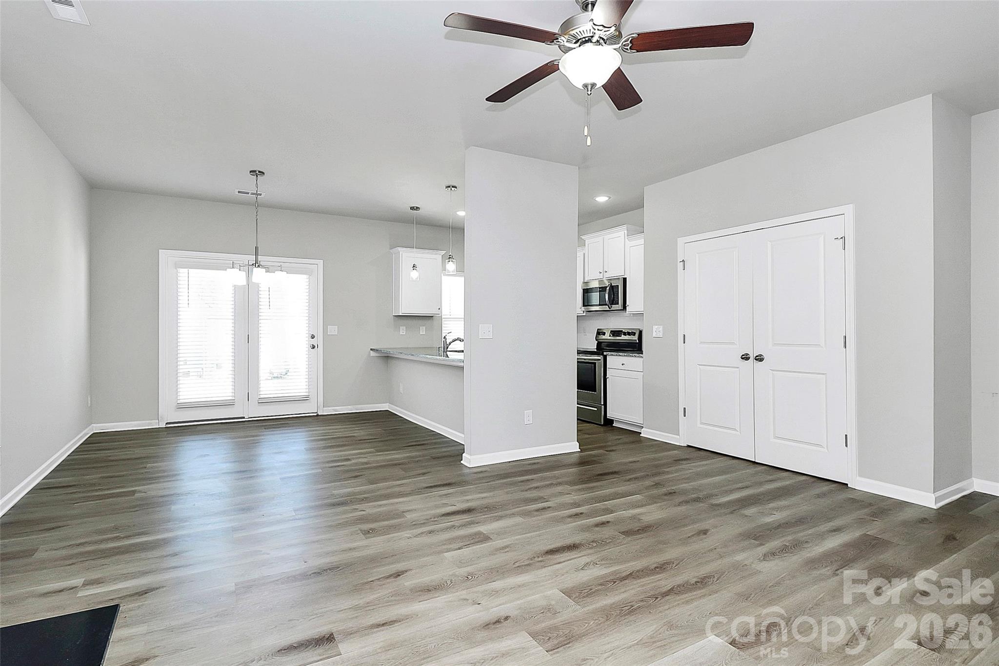 Photo 9 of 7113 Somerford Road, Charlotte, NC