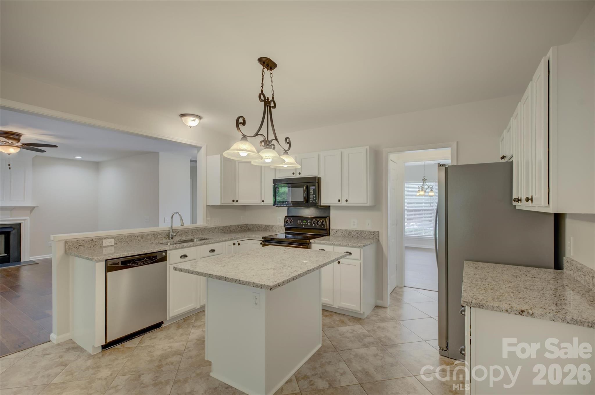 Photo 9 of 118 Creekside Drive, Fort Mill, SC