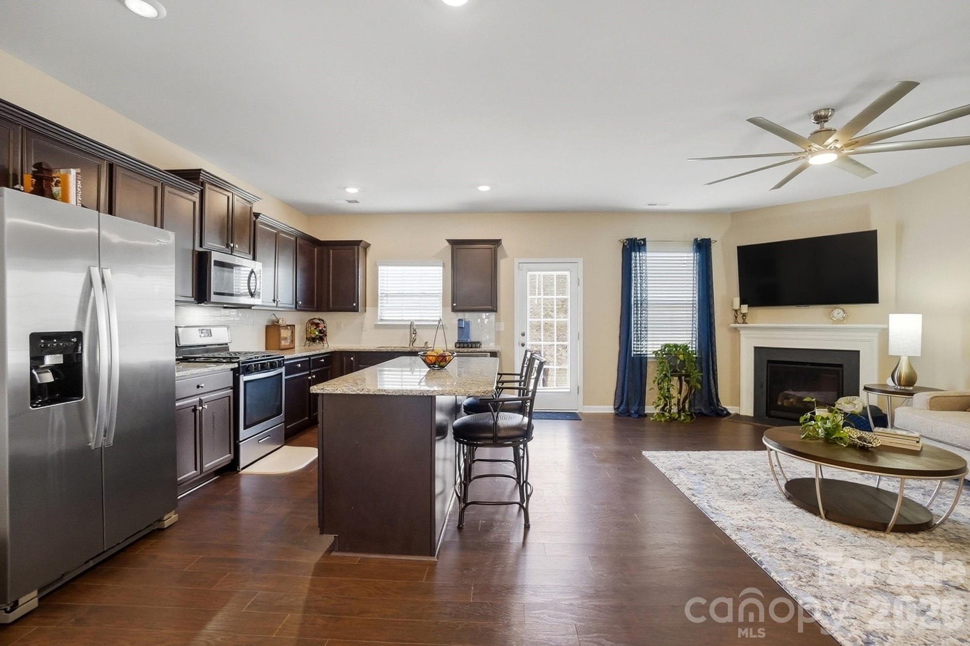 Photo 9 of 10630 Bradstreet Commons Way, Charlotte, NC