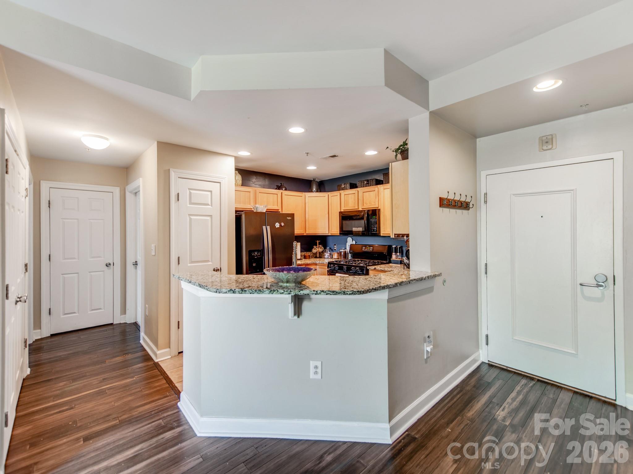 Photo 12 of 718 W Trade Street414, Charlotte, NC