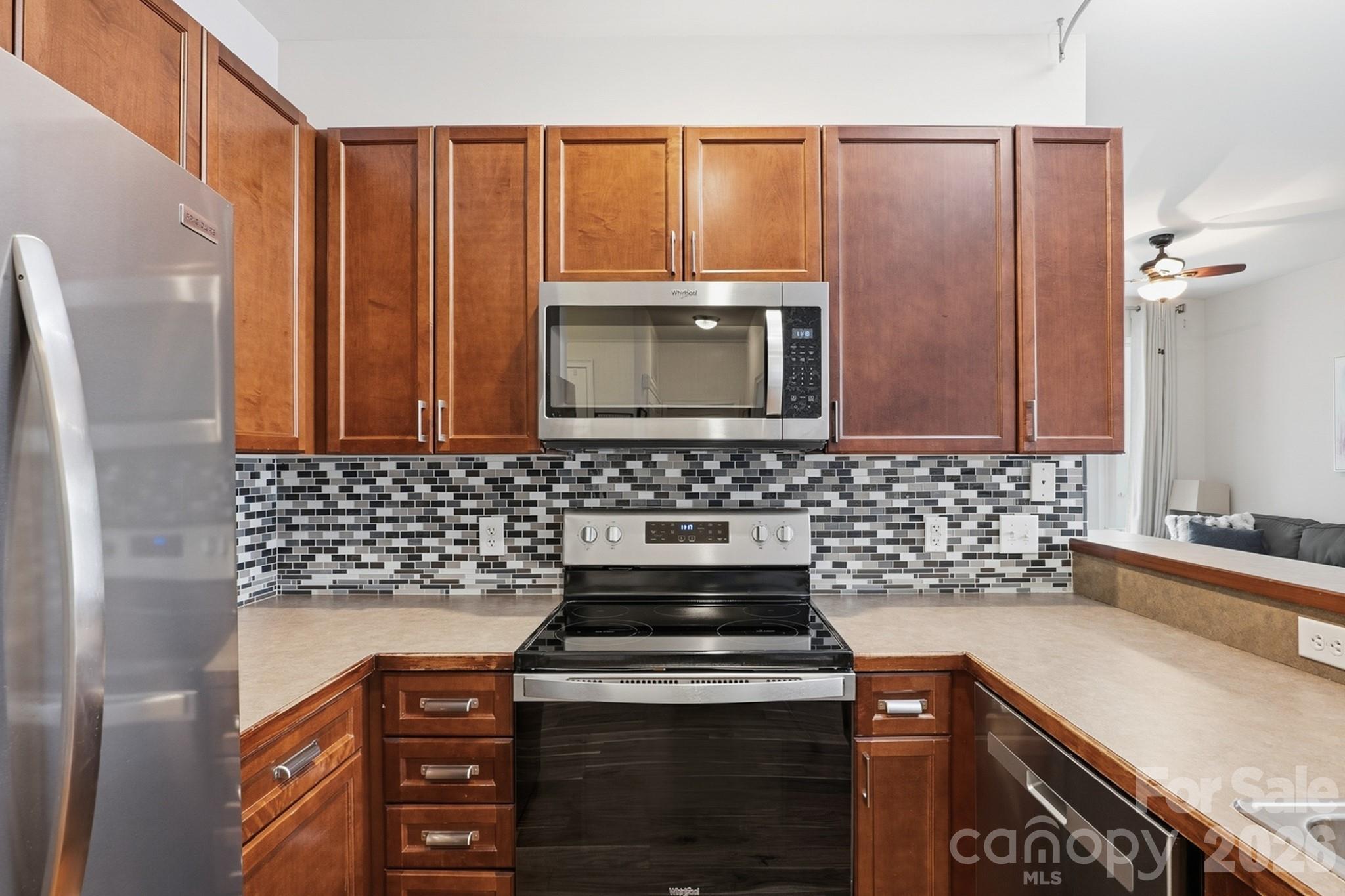 Photo 16 of 1308 Kenilworth Avenue430, Charlotte, NC
