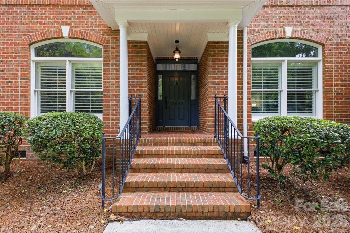 Photo 3 of 12665 Lindrick Lane, Charlotte, NC