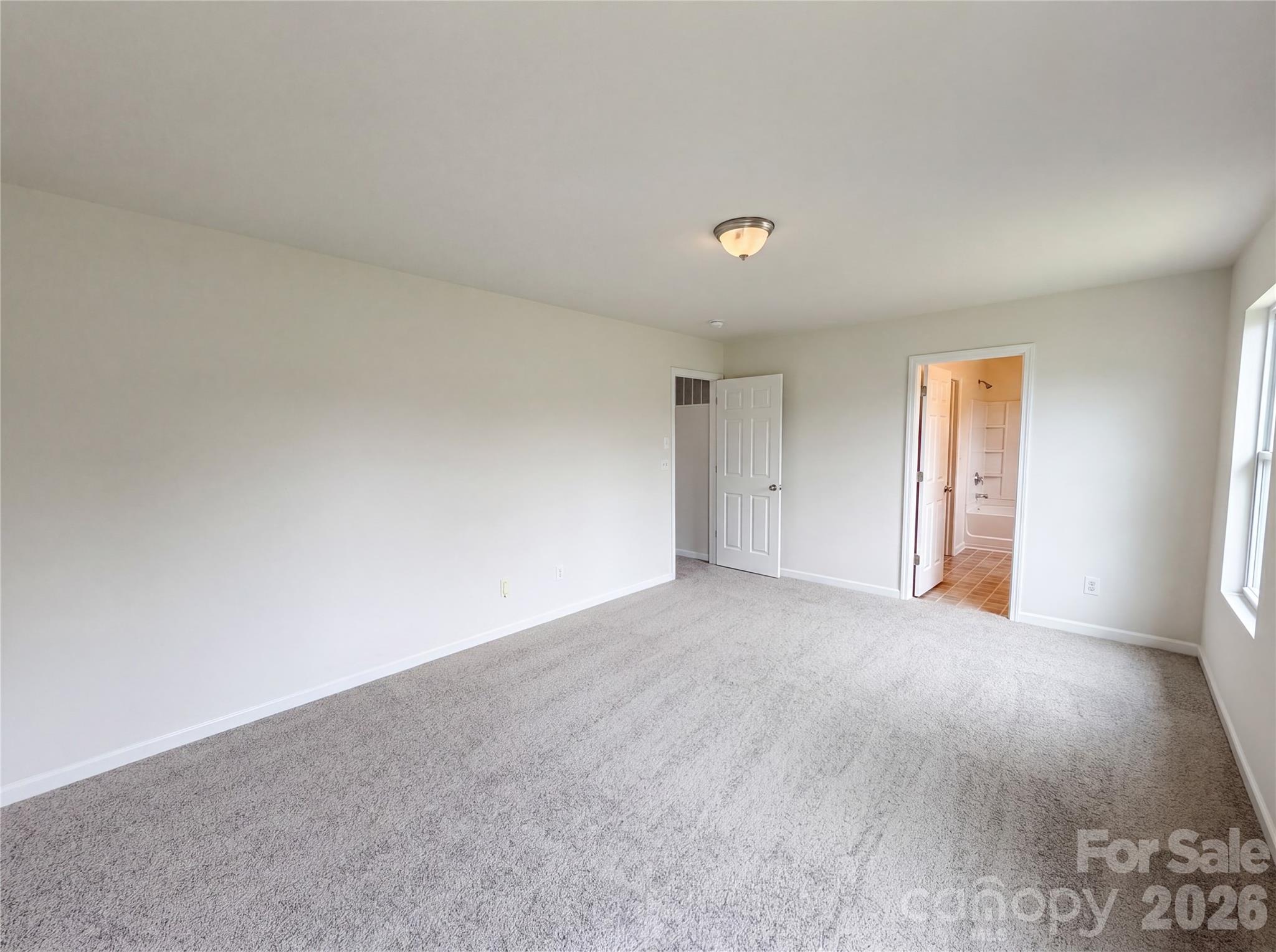 Photo 10 of 2534 Stream Bank Drive, Charlotte, NC