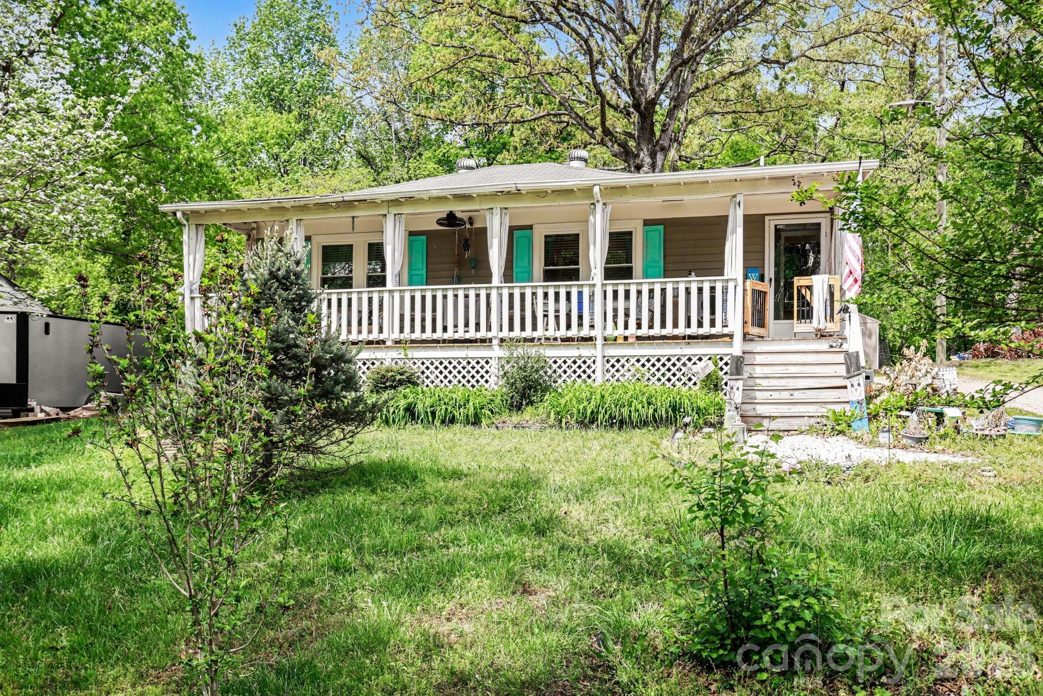 403 Oakdale Avenue, Kannapolis, NC