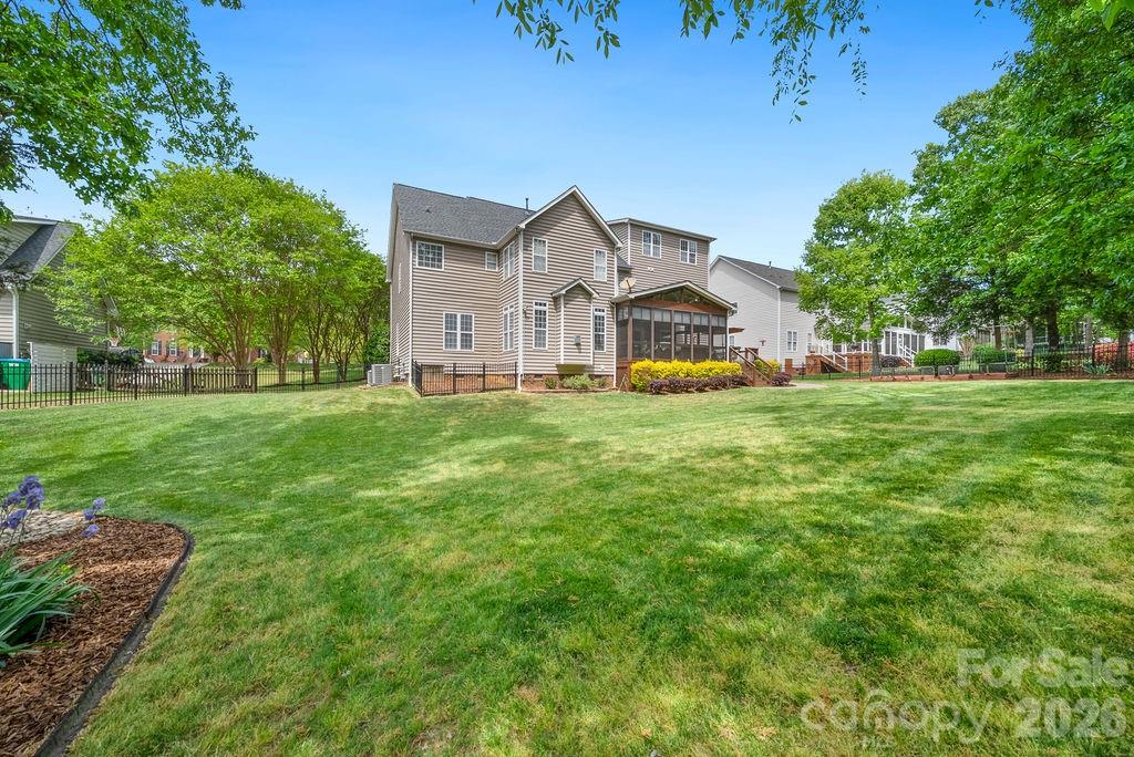 10826 Persimmon Creek Drive, Mint Hill, NC - photo 41 of 48
