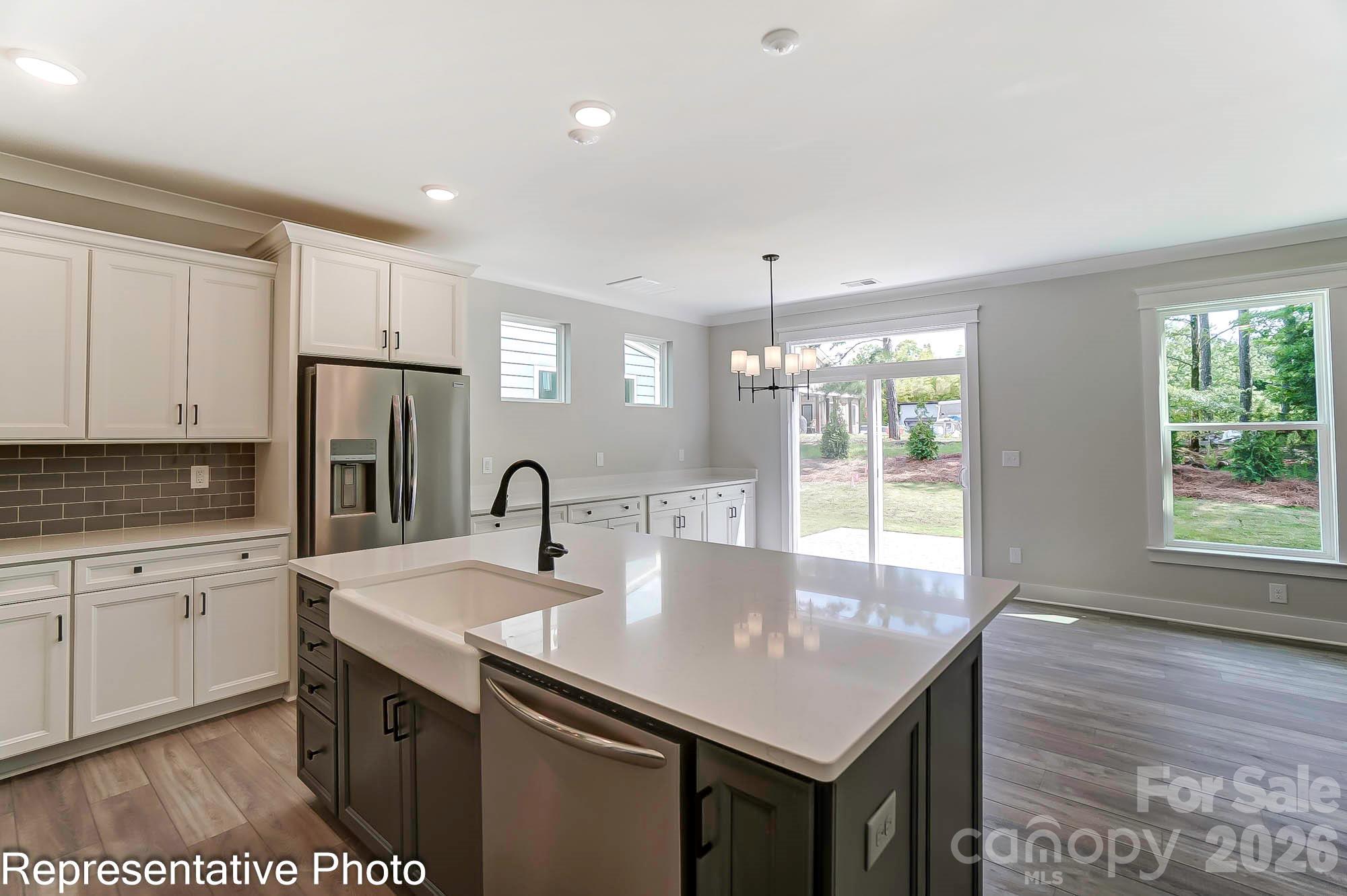 Photo 5 of 13118 Foxberry Road, Charlotte, NC