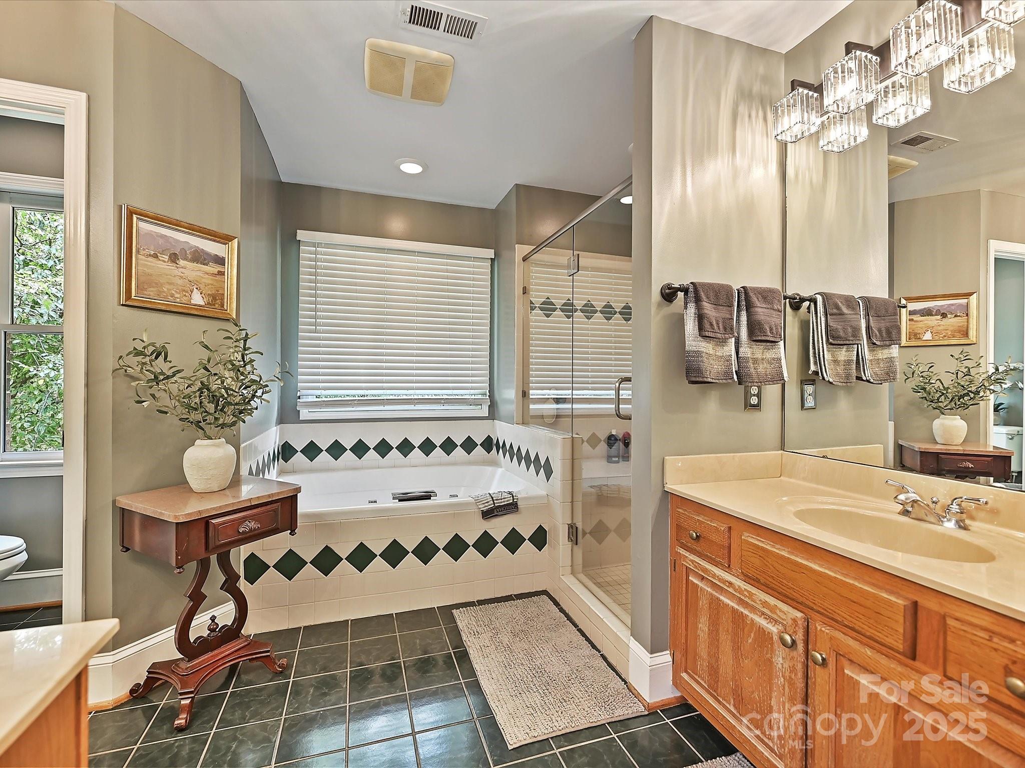 Photo 16 of 11902 Mountain Crest Circle, Charlotte, NC