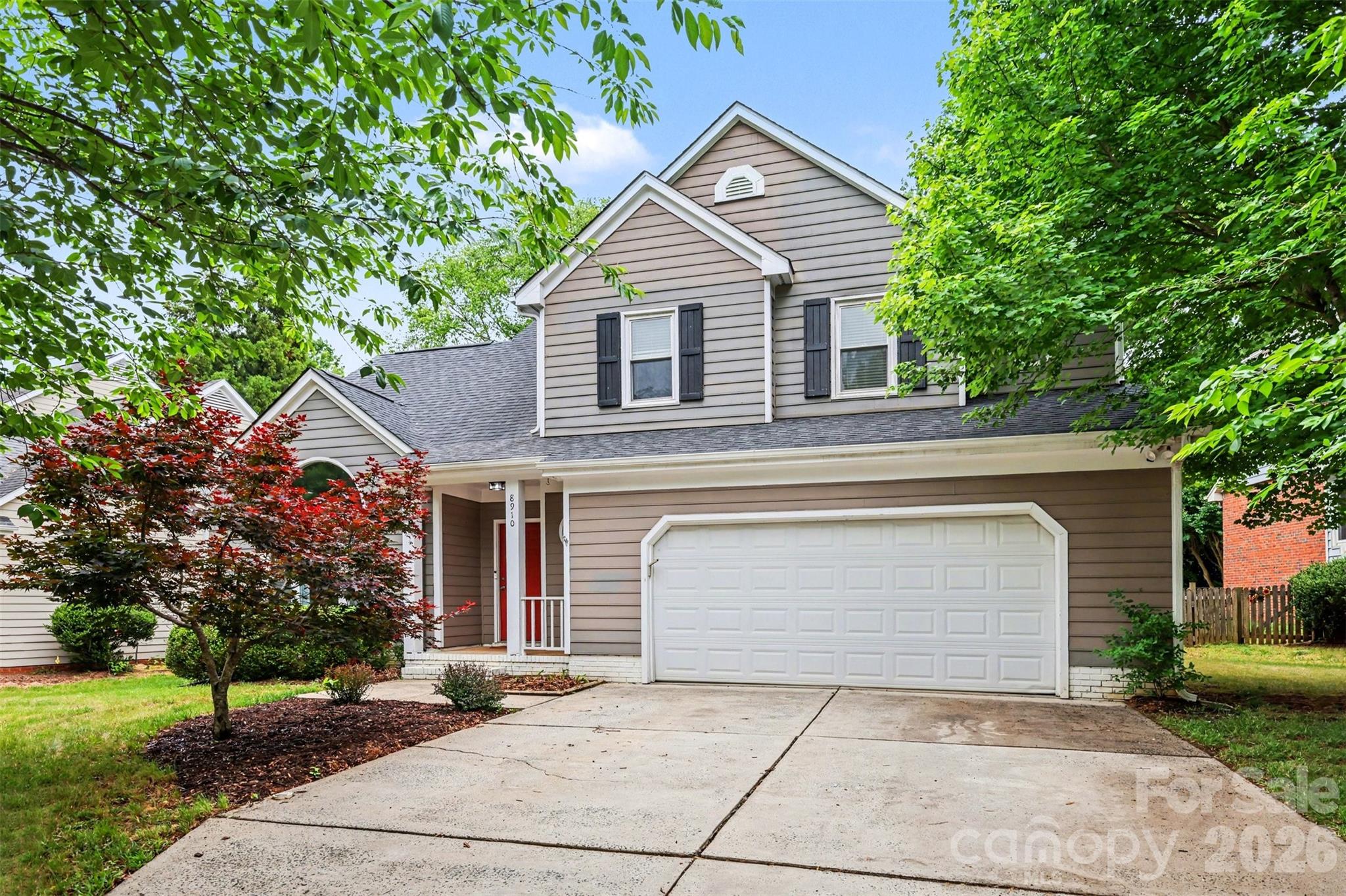 Photo 3 of 8910 Castlebay Drive, Charlotte, NC