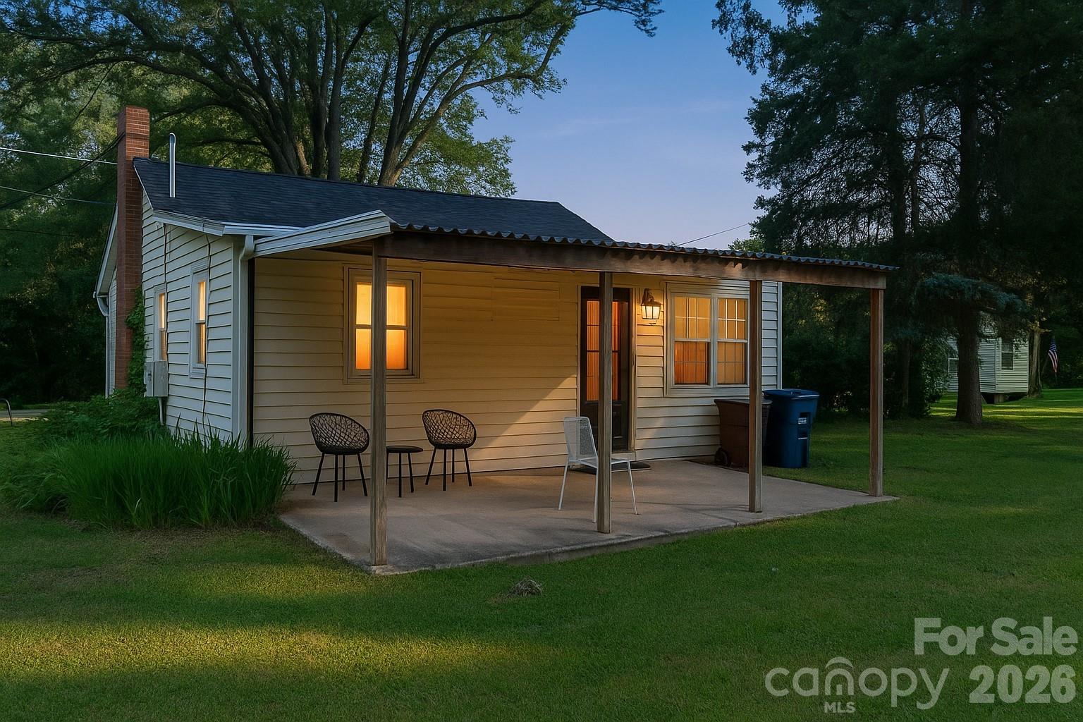 116 Barnes Lane, Stony Point, NC - photo 3 of 41