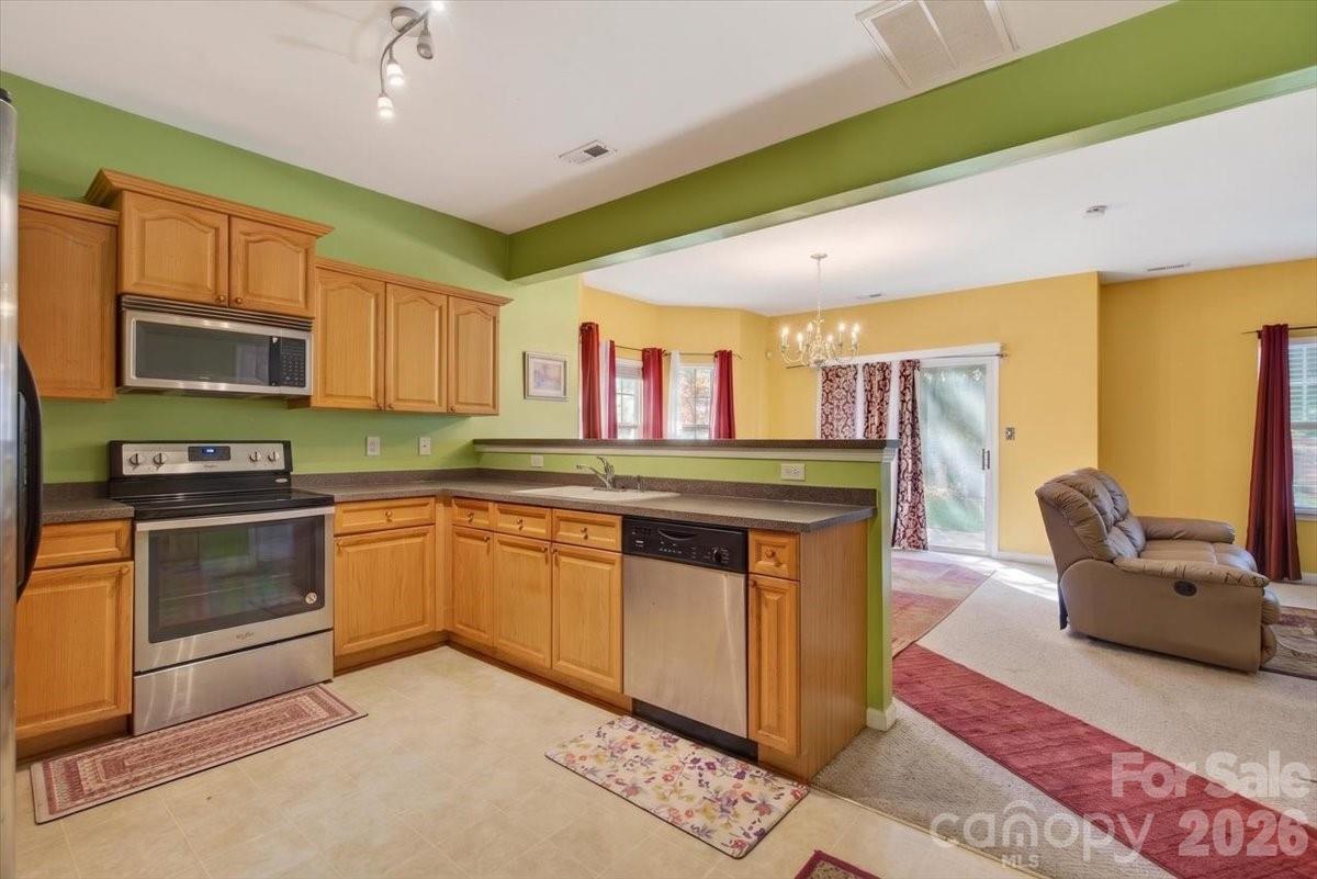 Home for sale at 5927 Pisgah Way, Charlotte, NC — photo 4 of 24