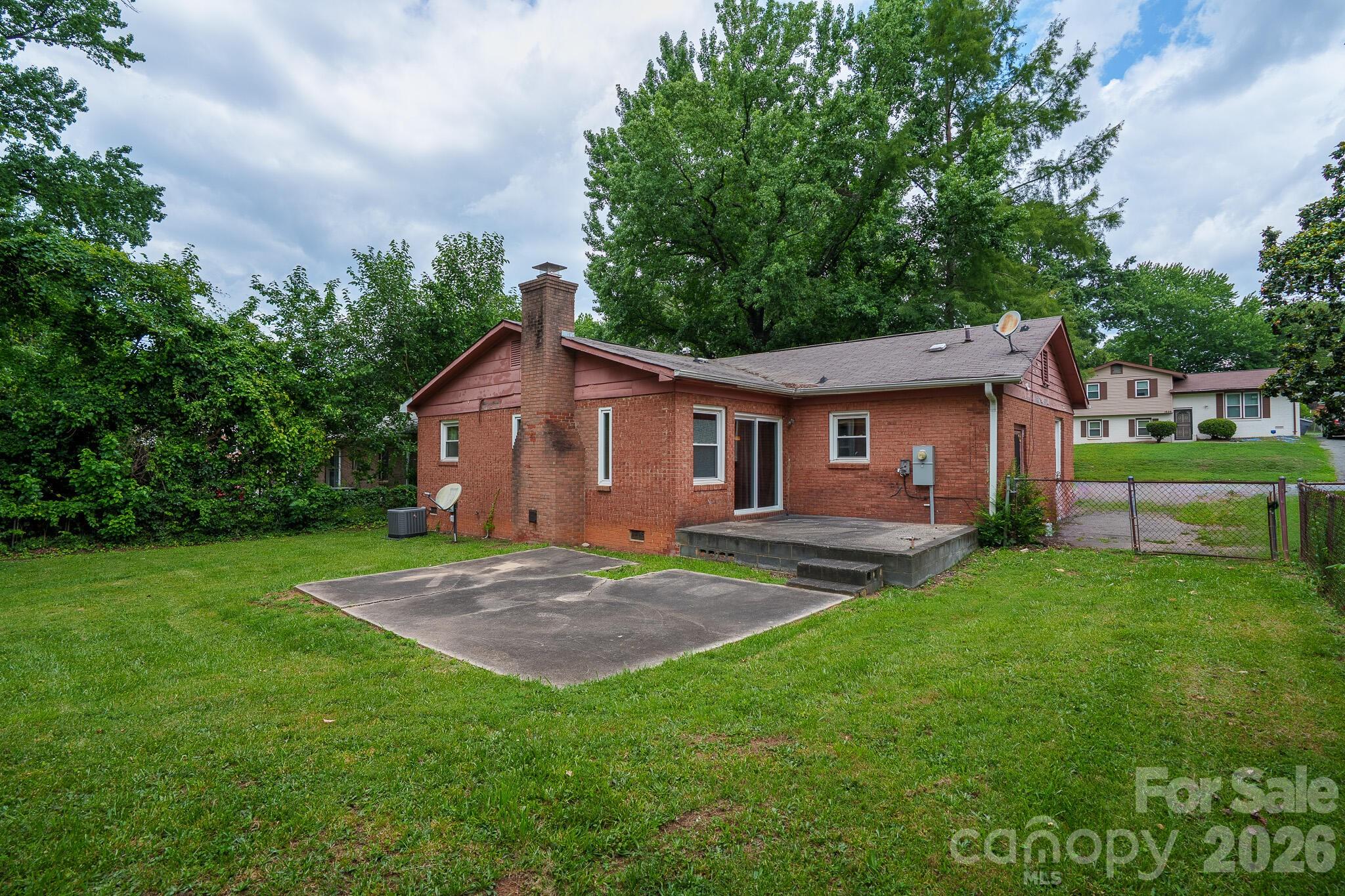 Photo 25 of 1616 Mcallister Drive, Charlotte, NC