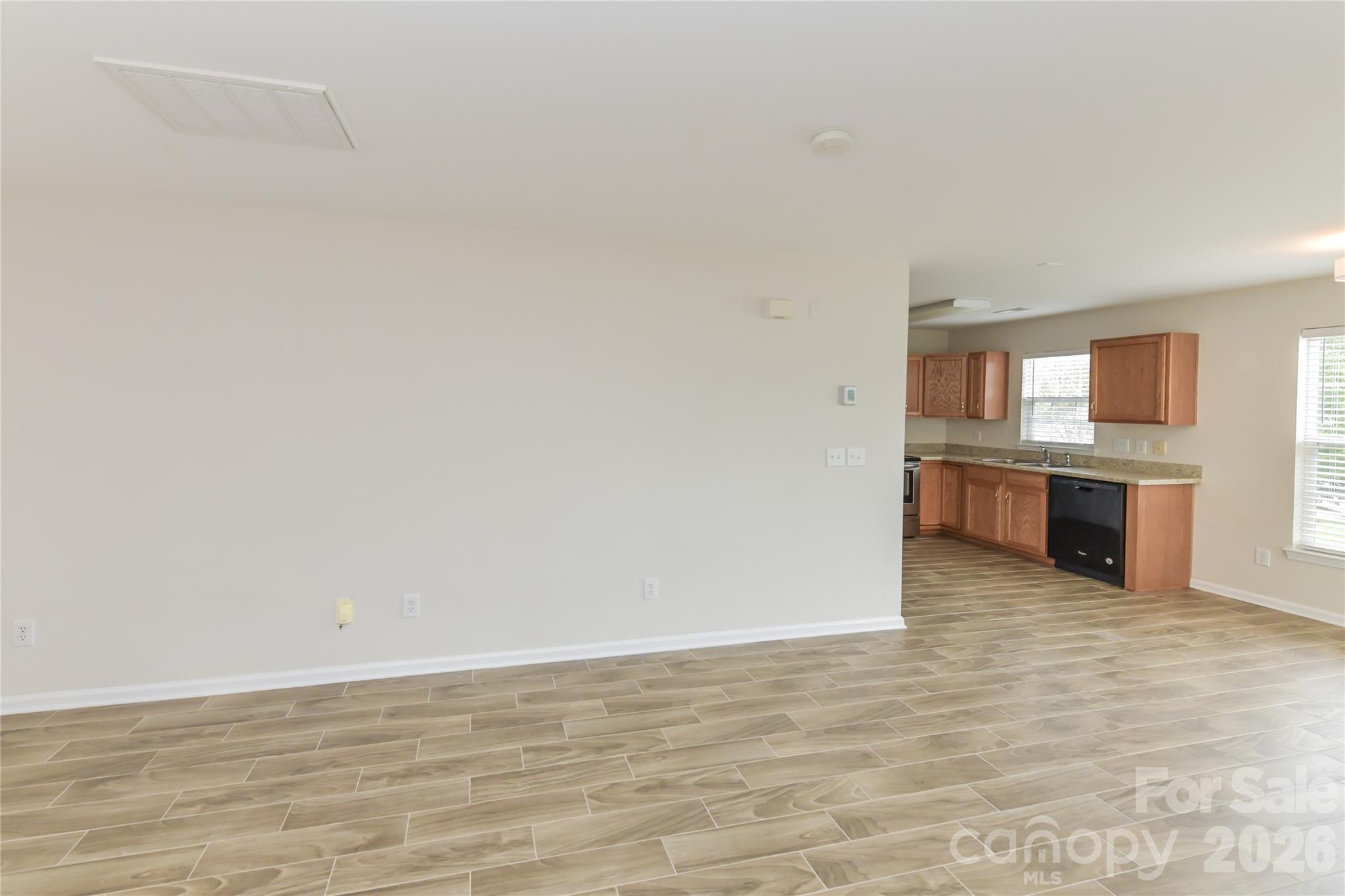 Photo 4 of 11927 Cheviott Hill Lane, Charlotte, NC