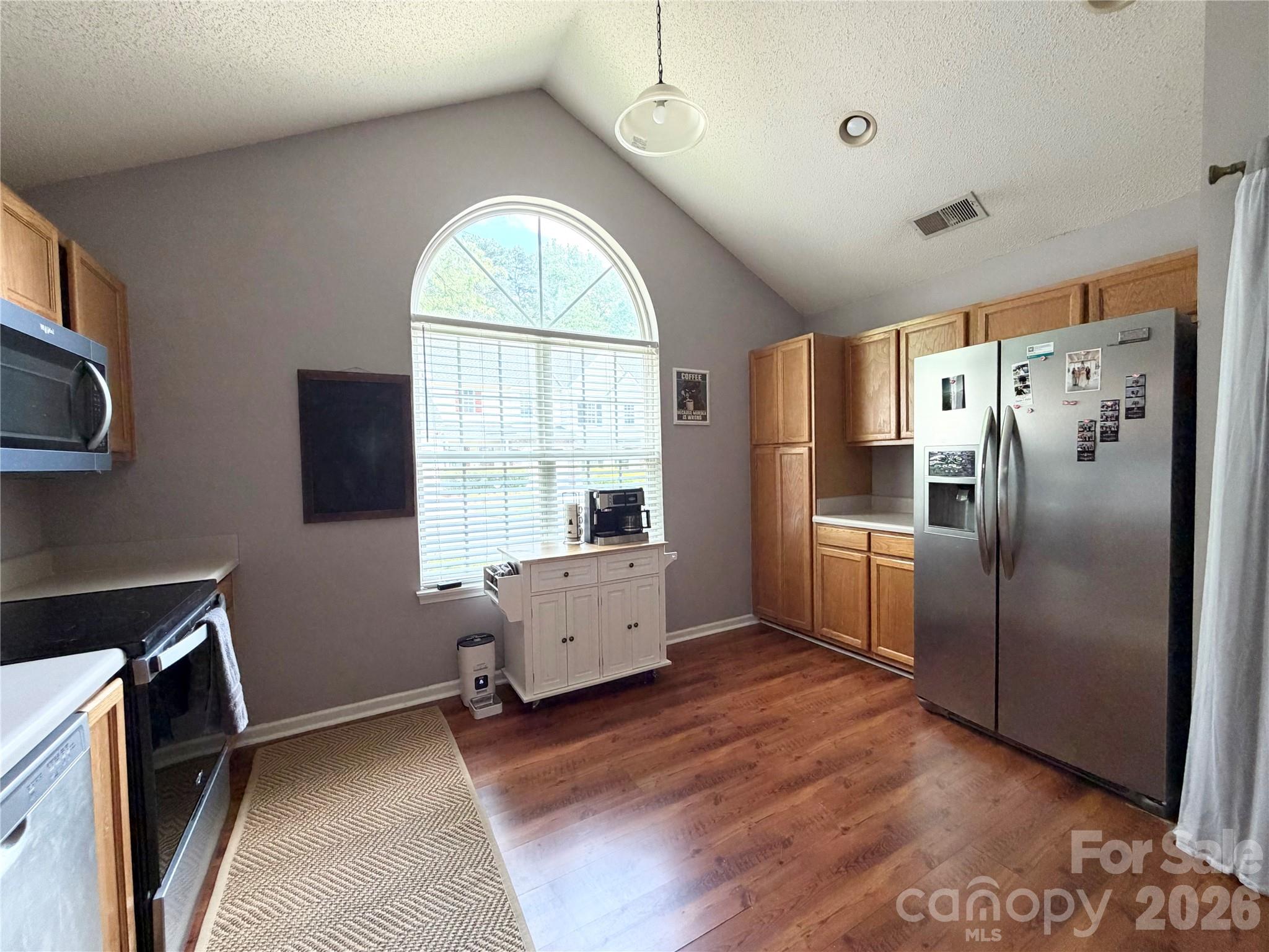 Photo 12 of 10206 University Park Lane, Charlotte, NC
