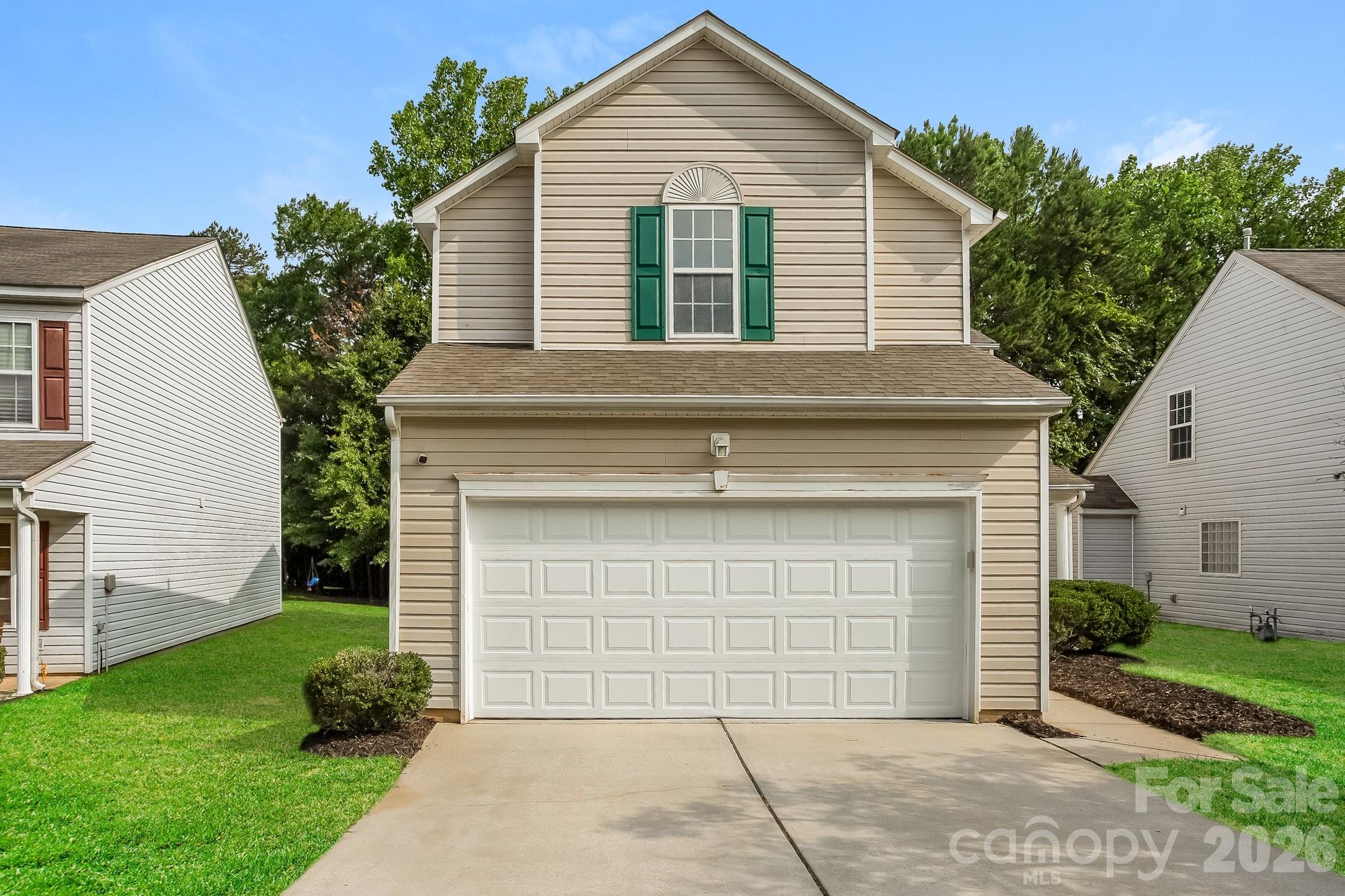 Home for sale at 11003 Pointer Ridge Drive, Charlotte, NC — photo 1 of 20