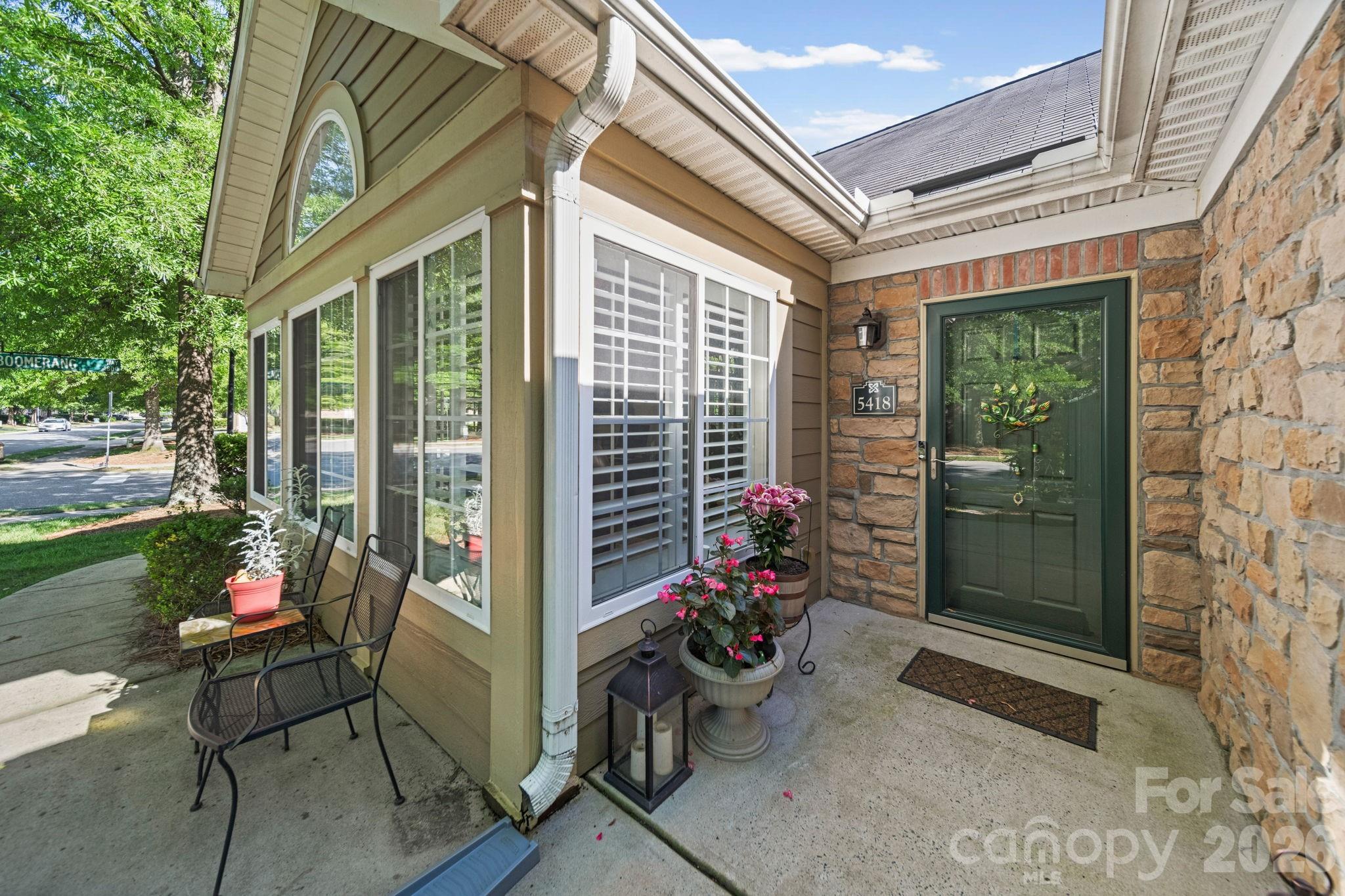 Photo 4 of 5418 Prosperity View Drive, Charlotte, NC