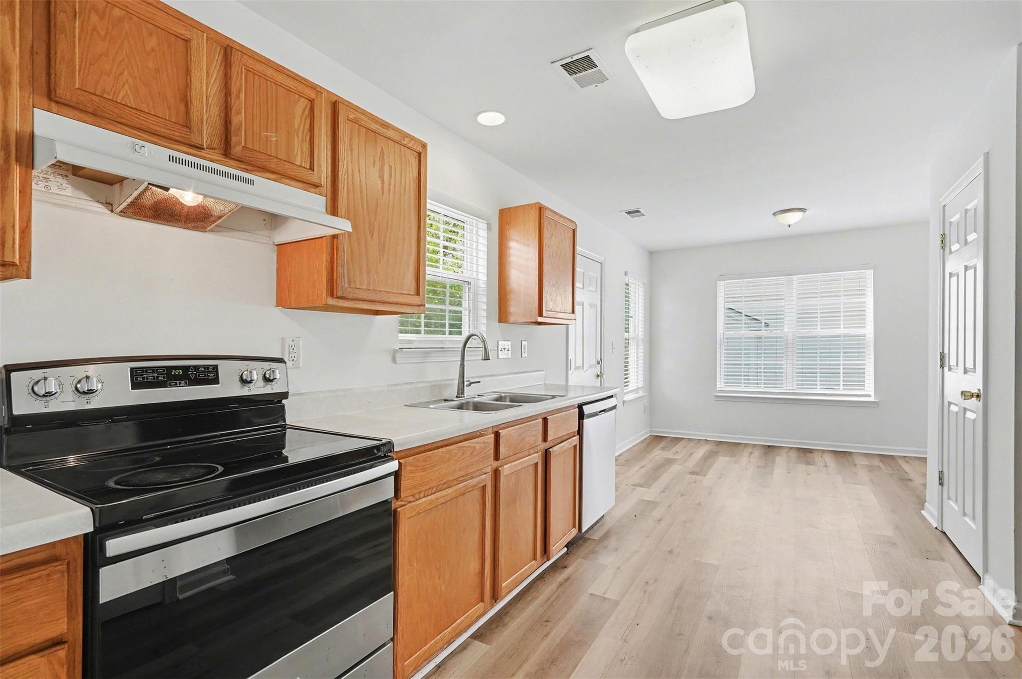 Photo 10 of 1215 Mcallister Drive, Charlotte, NC