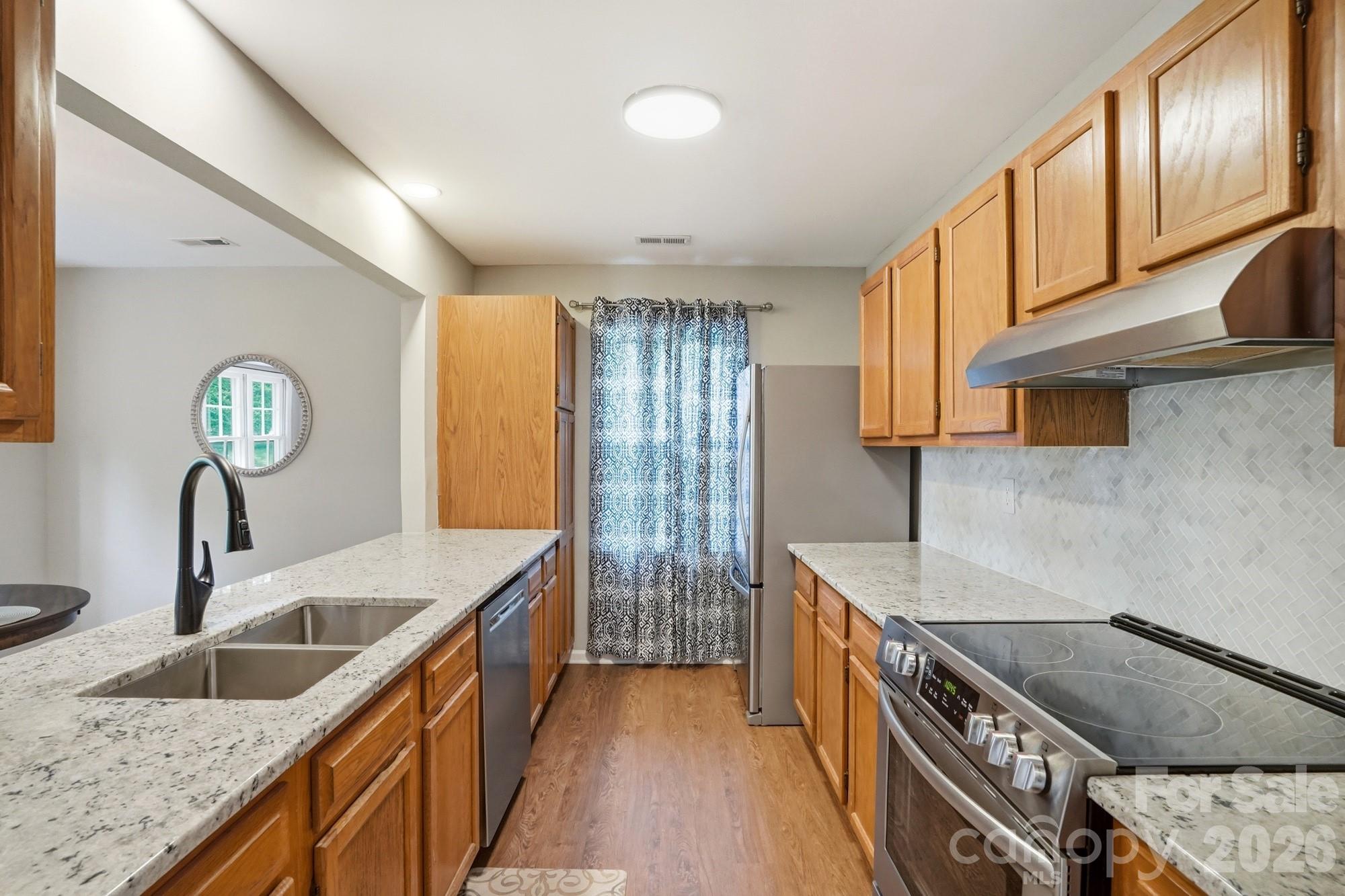 Photo 17 of 8917 Danson Drive, Charlotte, NC