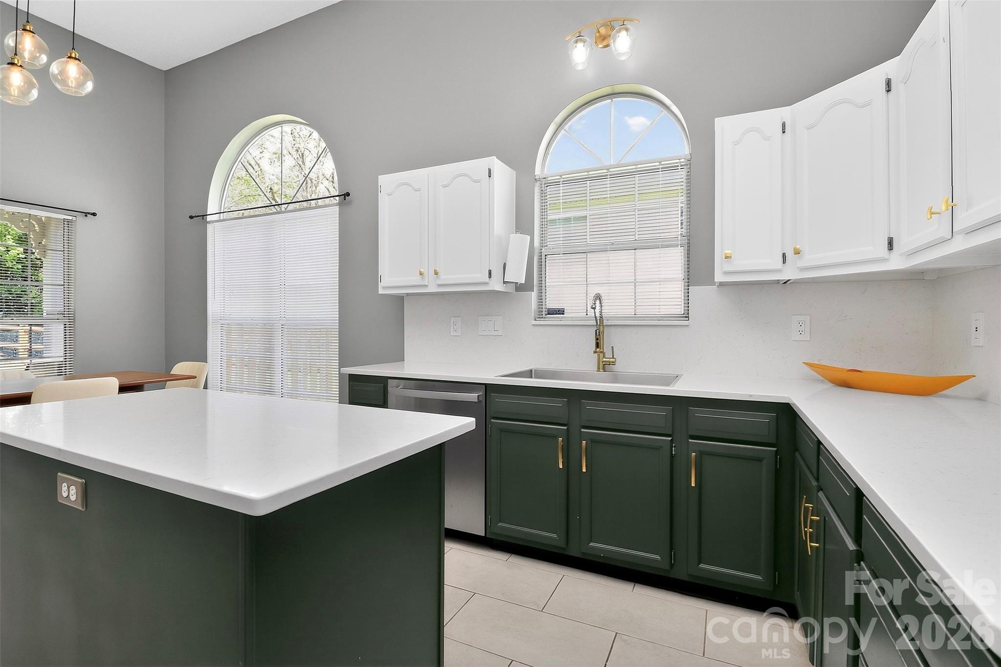 Photo 16 of 10631 Jardin Way, Charlotte, NC