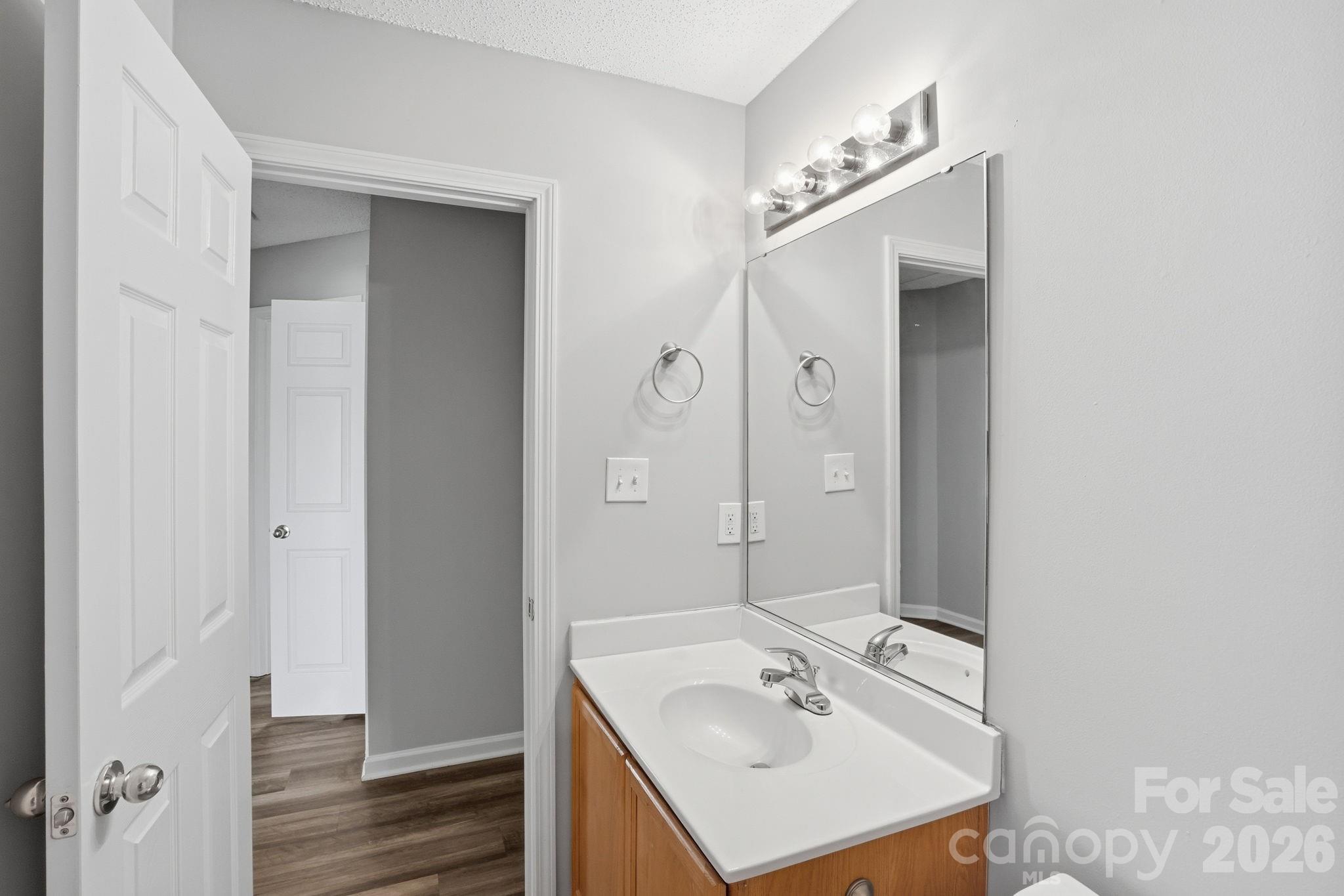 Photo 32 of 836 Almora Drive, Charlotte, NC