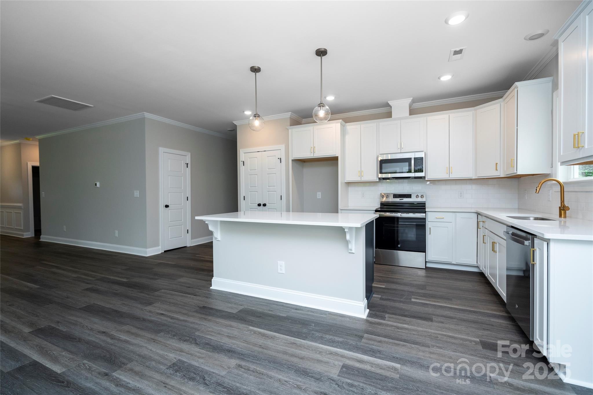 Photo 12 of 1721 Balfour Lane, Charlotte, NC