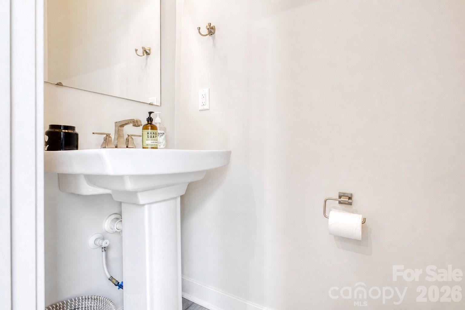 268 Parkwood Avenue, Charlotte, NC - photo 17 of 49