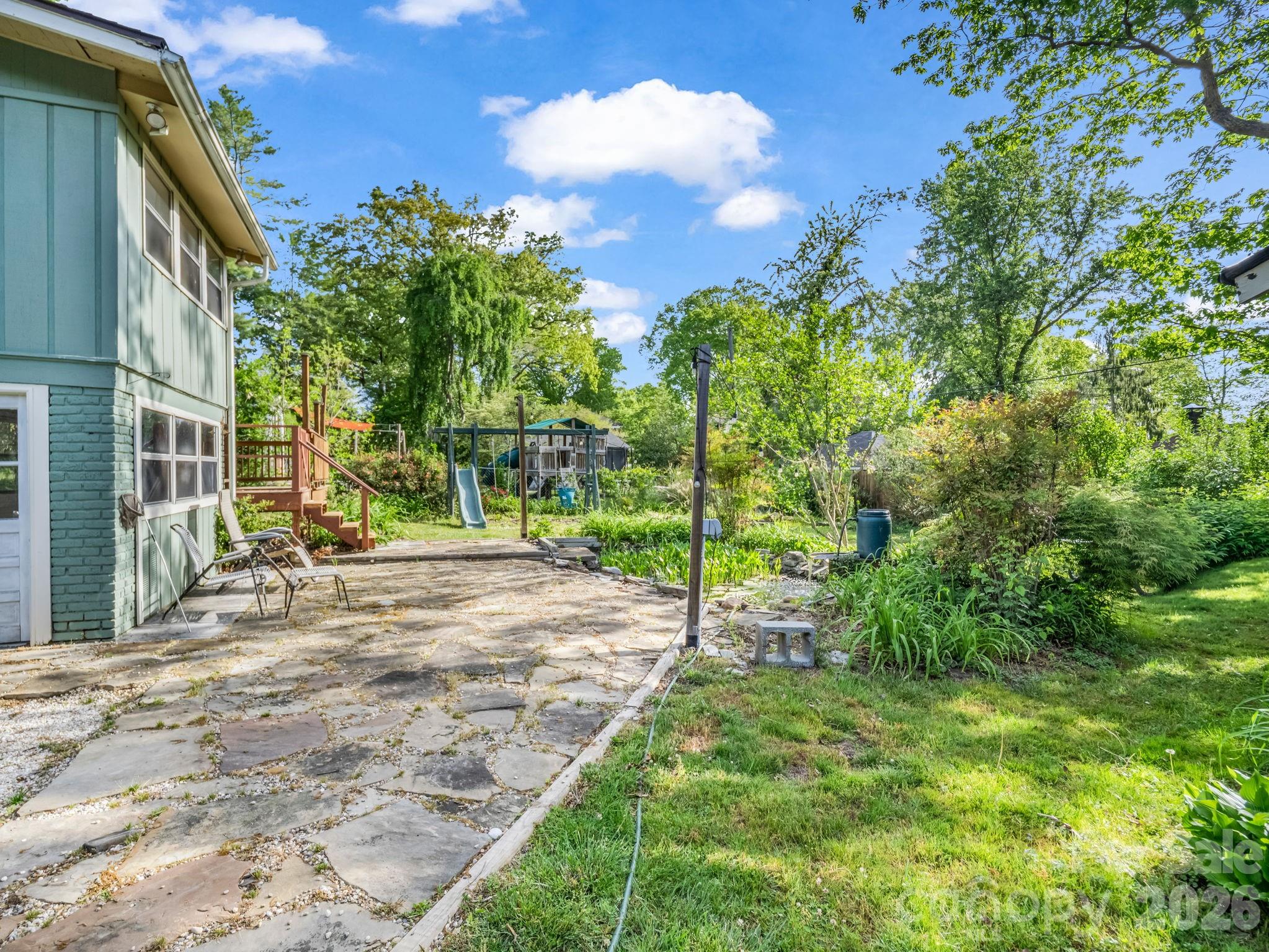 1534 Kensington Road, Hendersonville, NC - photo 38 of 44