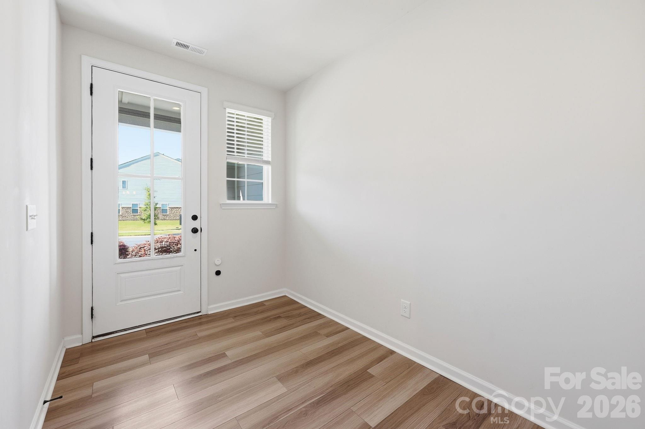 Photo 5 of 1103 Grays Mill Road, Charlotte, NC