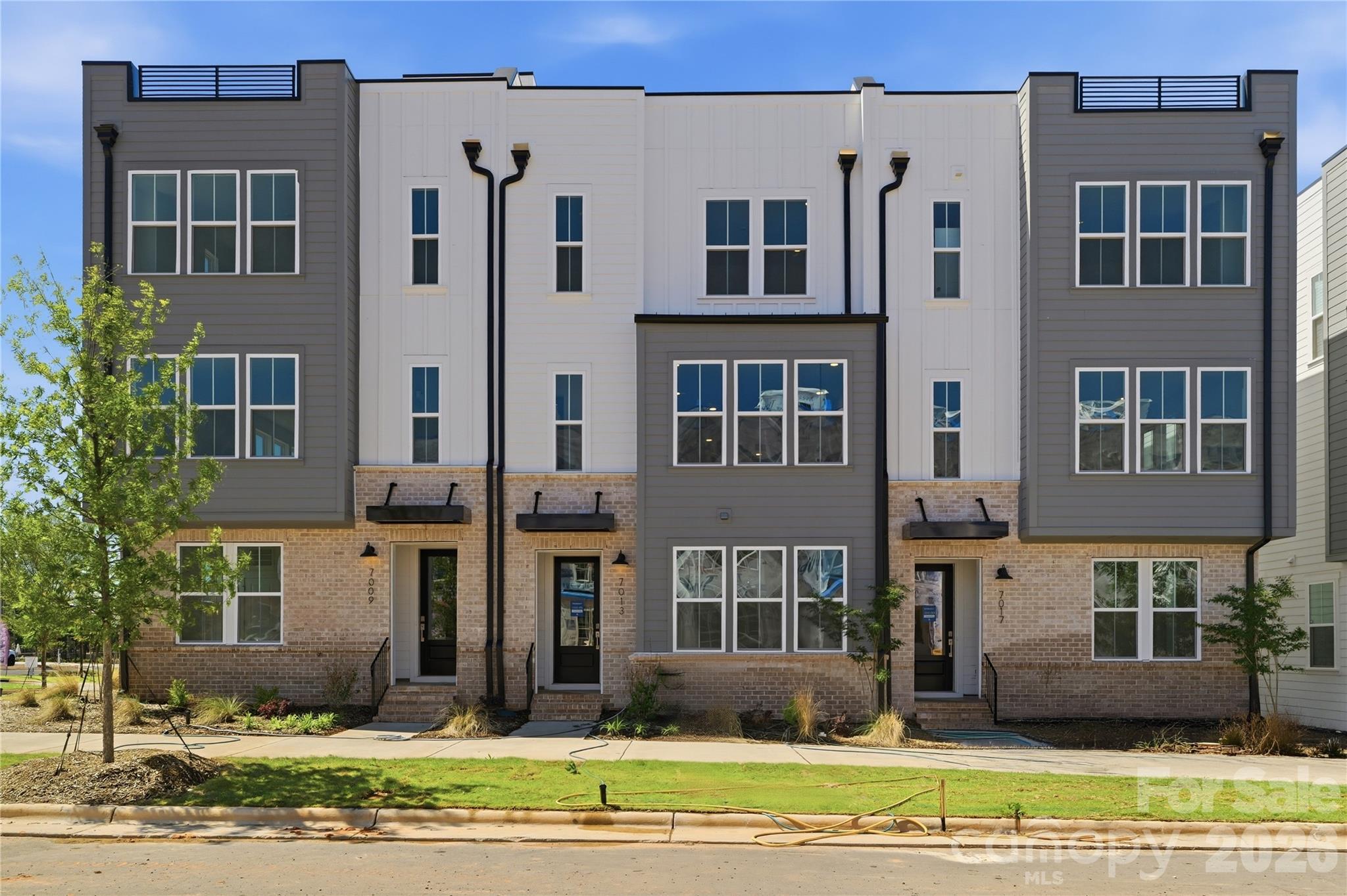 7013 Westrow Avenue111, Charlotte, NC