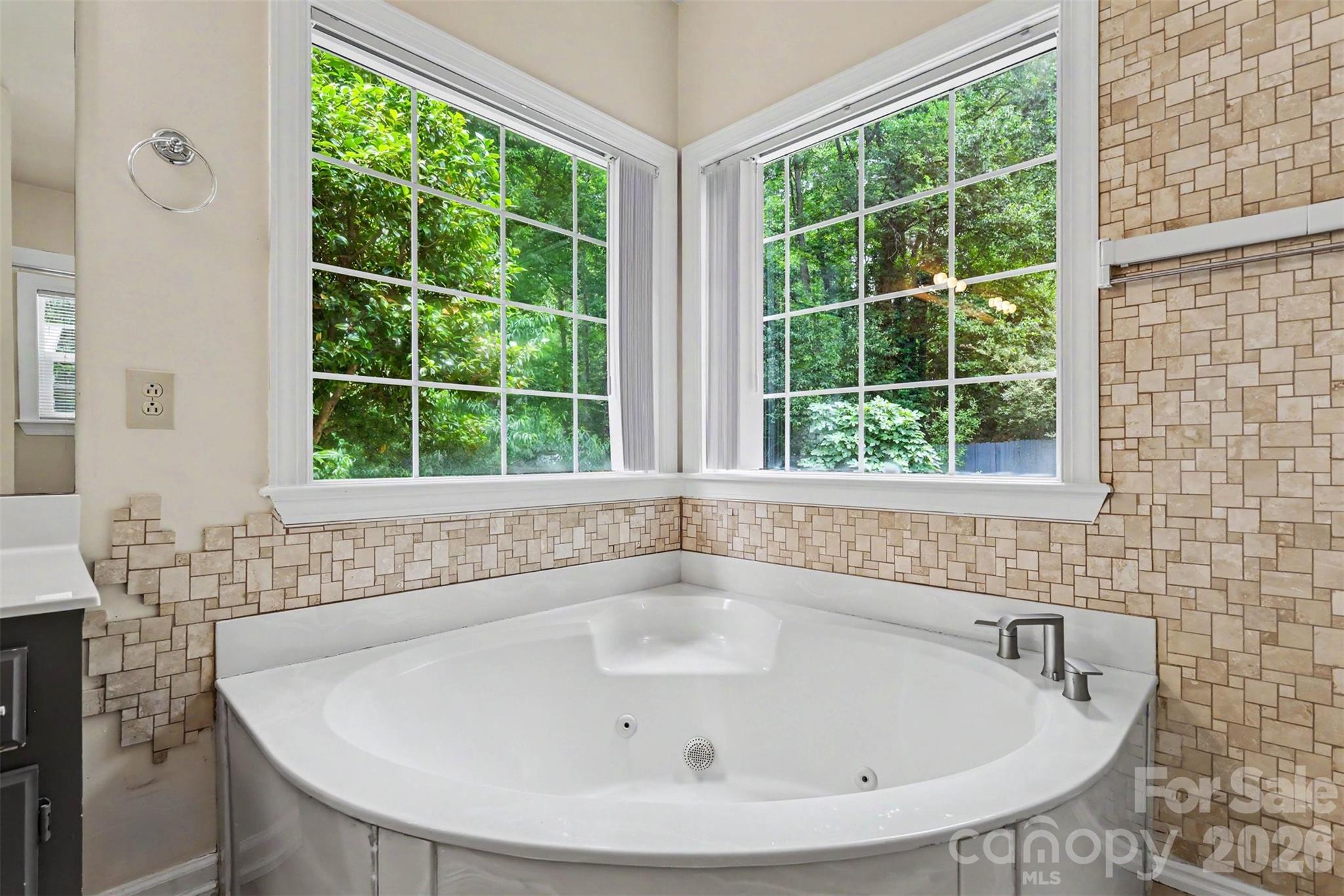Photo 15 of 9102 Brightleaf Place, Charlotte, NC