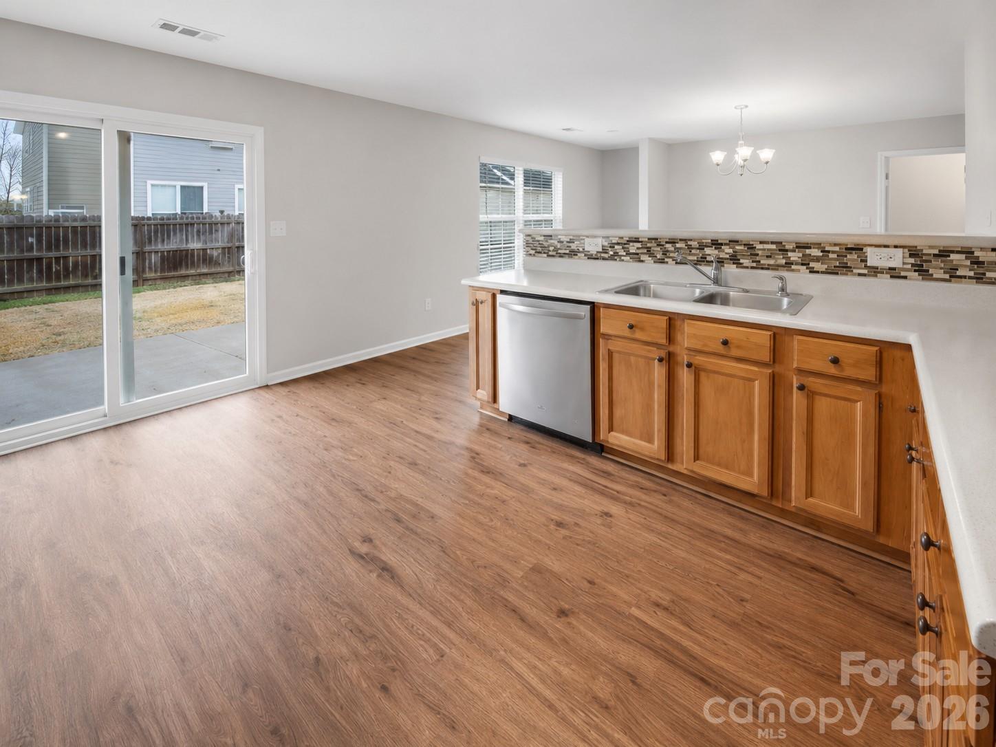 Photo 5 of 220 Hunslet Circle, Charlotte, NC