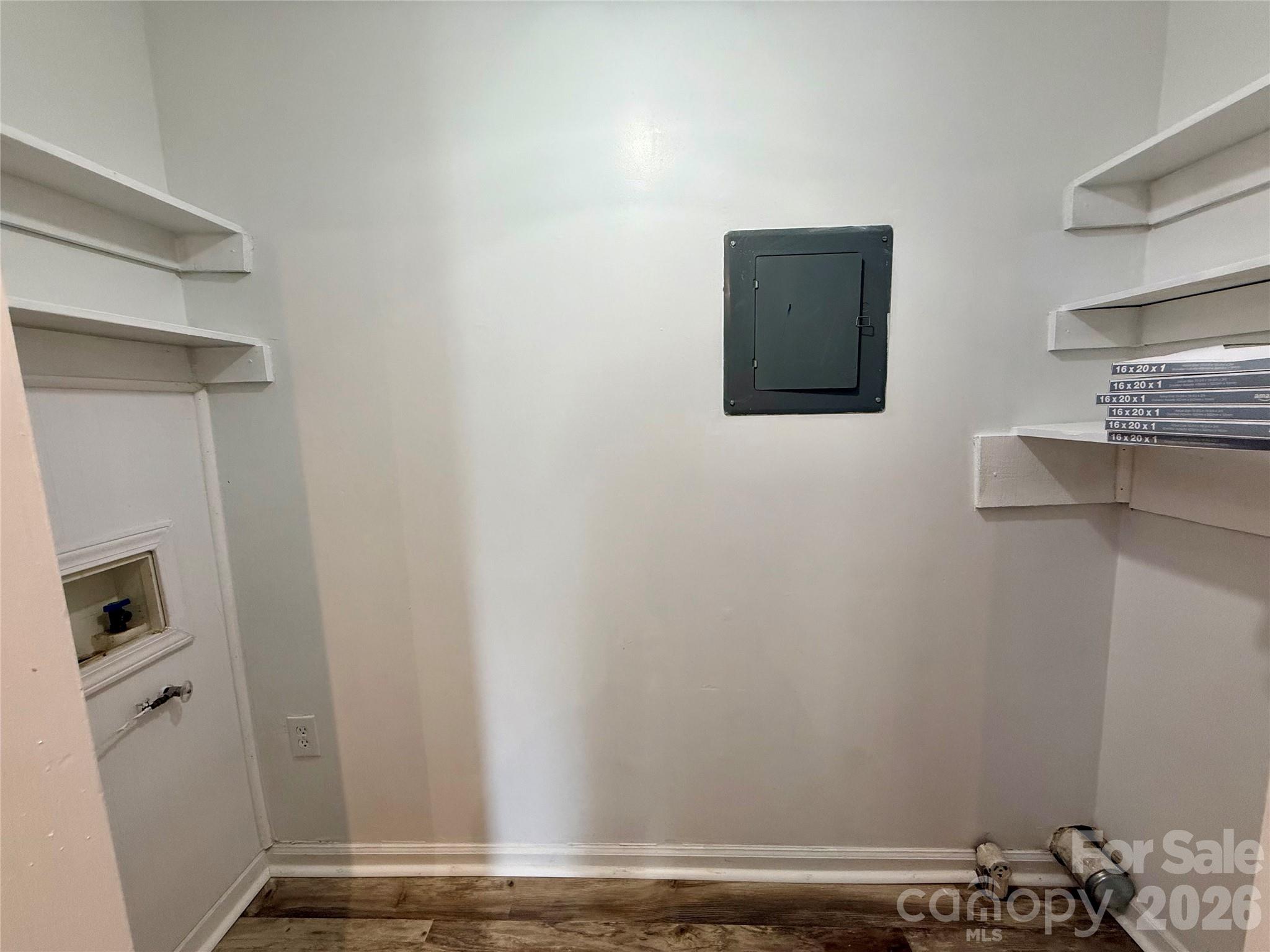 Photo 14 of 11023 Harrowfield Road, Charlotte, NC