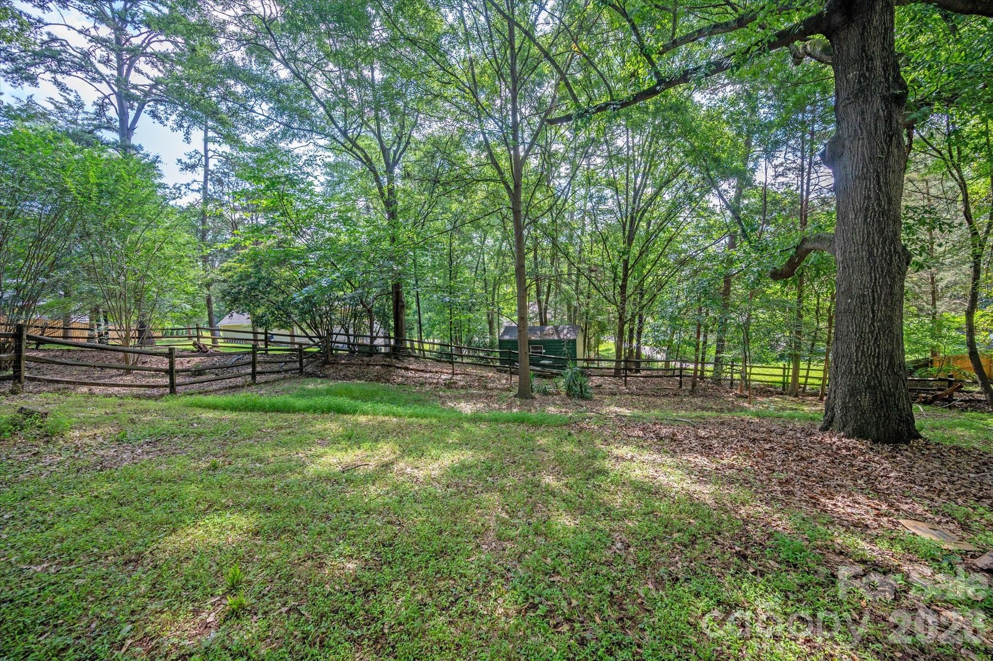 Photo 48 of 7611 Robin Crest Road, Charlotte, NC