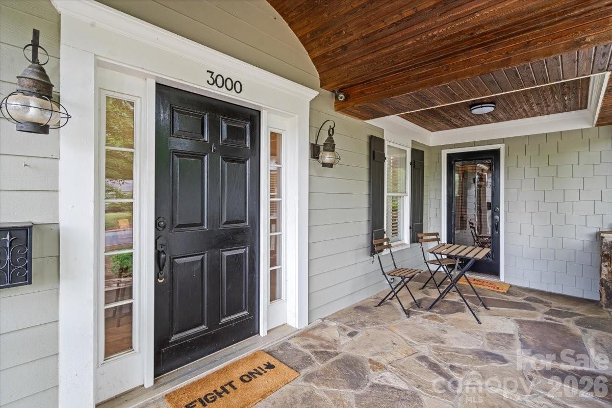 Photo 4 of 3000 Forest Park Drive, Charlotte, NC