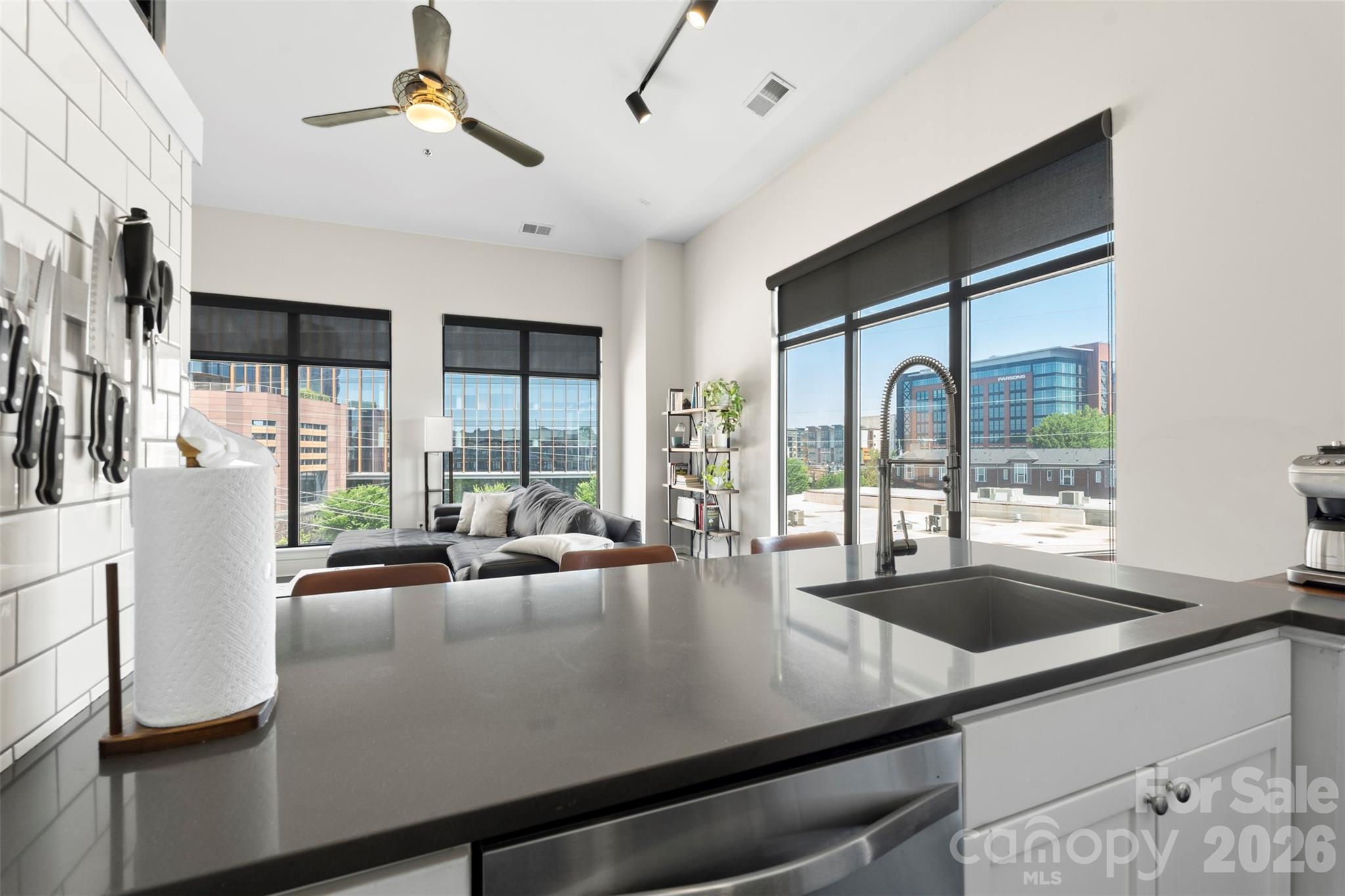 Photo 16 of 115 E Park Avenue#401, Charlotte, NC