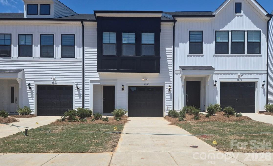 Home for sale at 6336 Abelia Avenue, Charlotte, NC — photo 1 of 27
